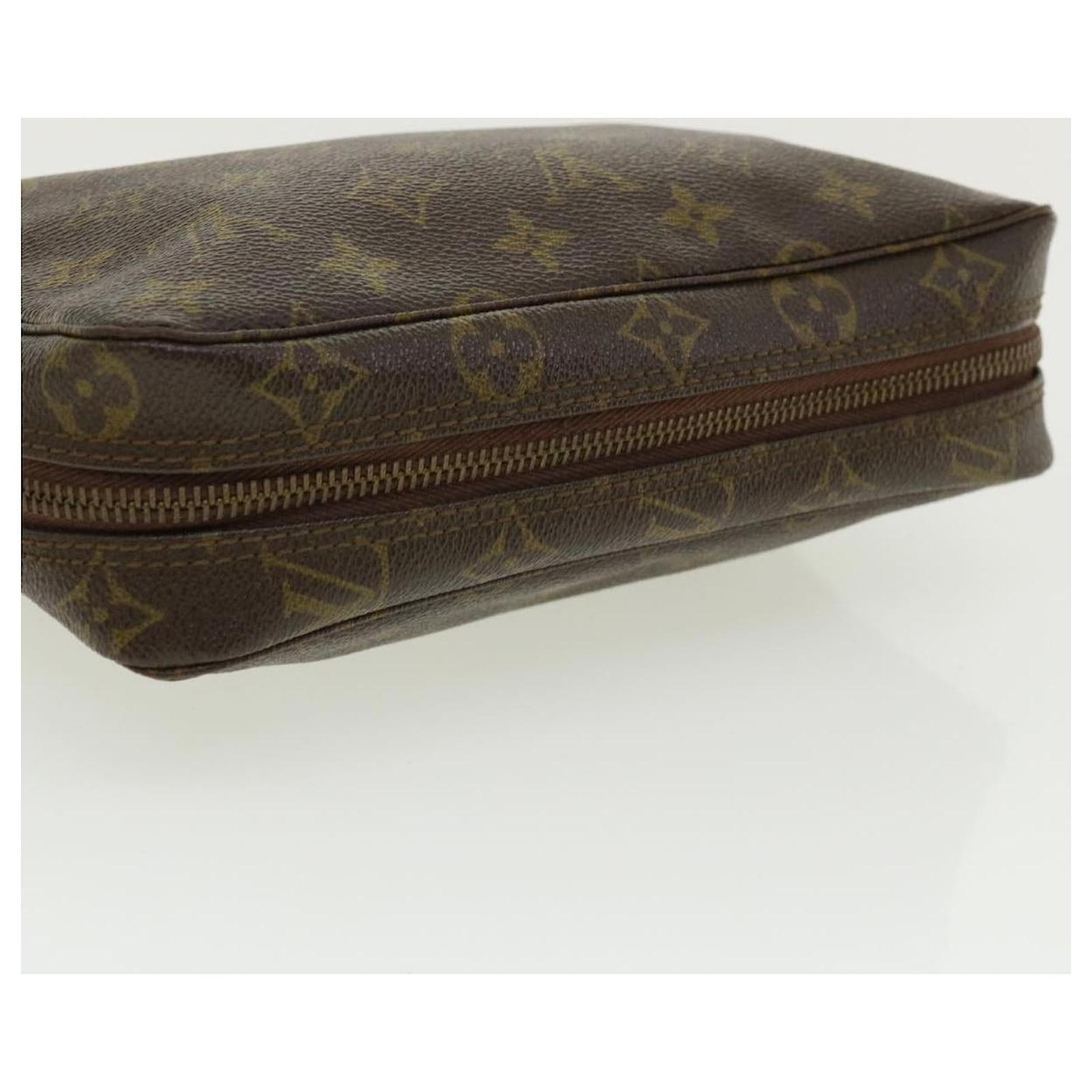 Louis Vuitton Truth Toilette 23 Brown Cloth ref.709448 - Joli Closet
