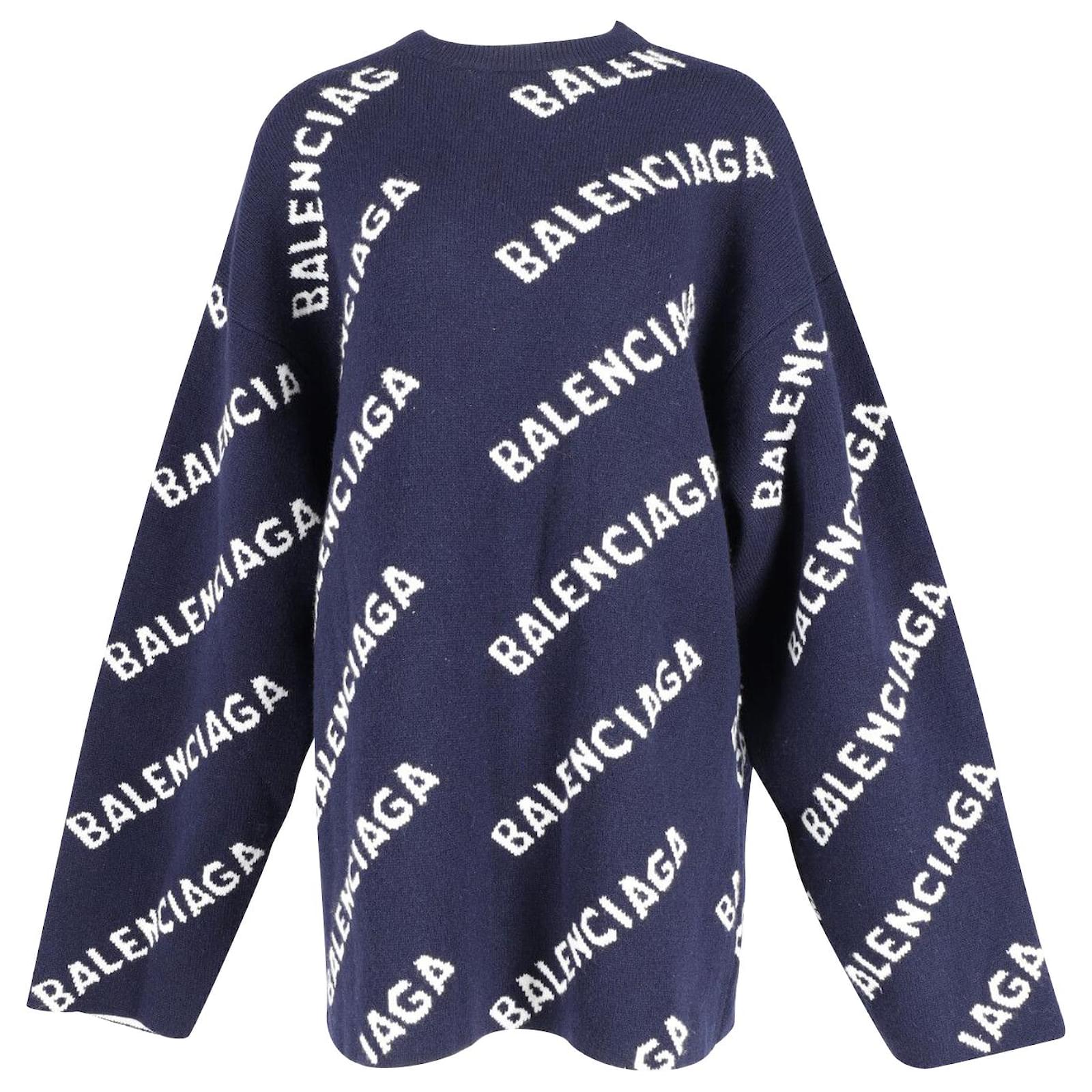 Balenciaga Sweat Logo All Over en Laine Bleu Marine ref.709750 - Joli ...