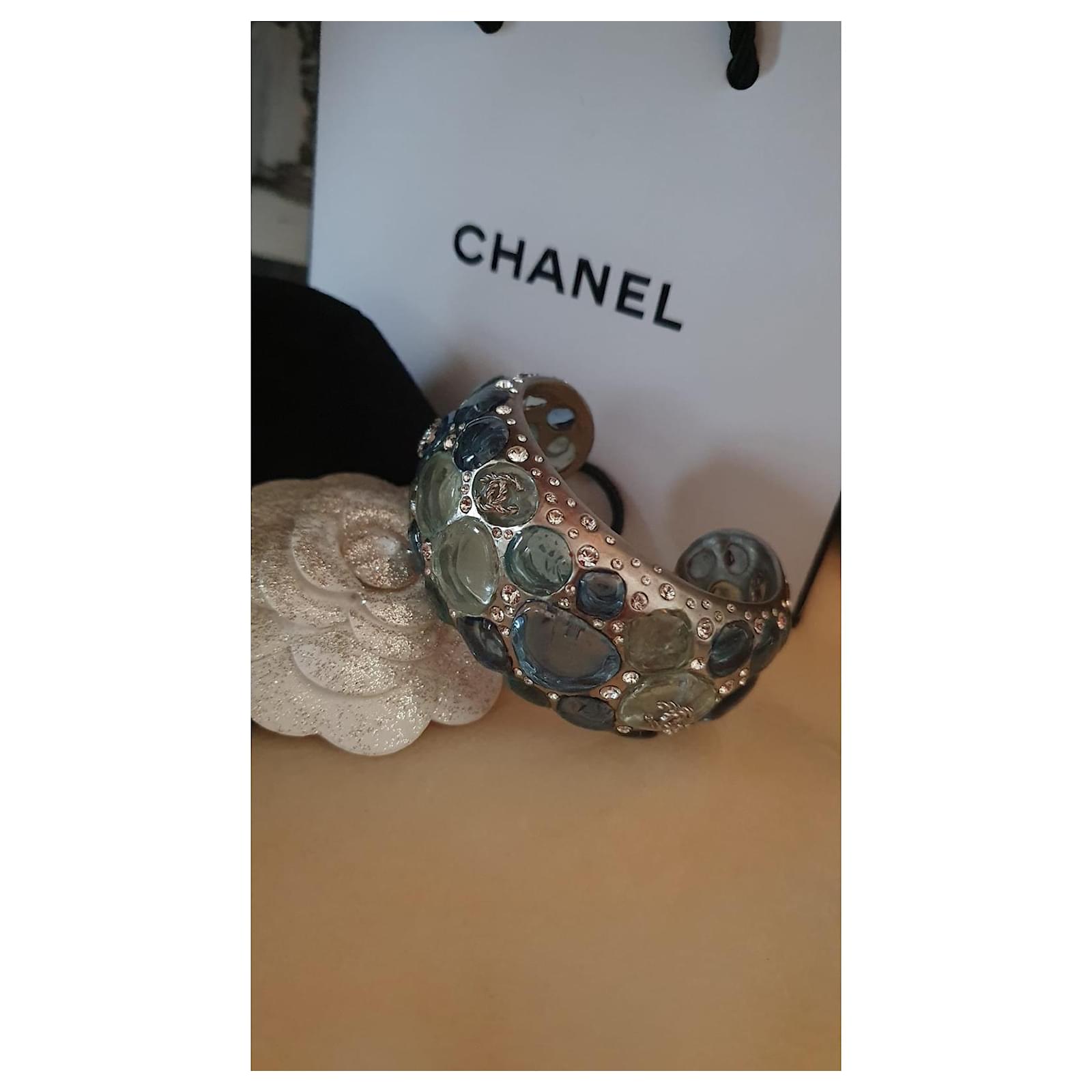 Chanel Bracelets Multiple colors Metal ref.715503 - Joli Closet