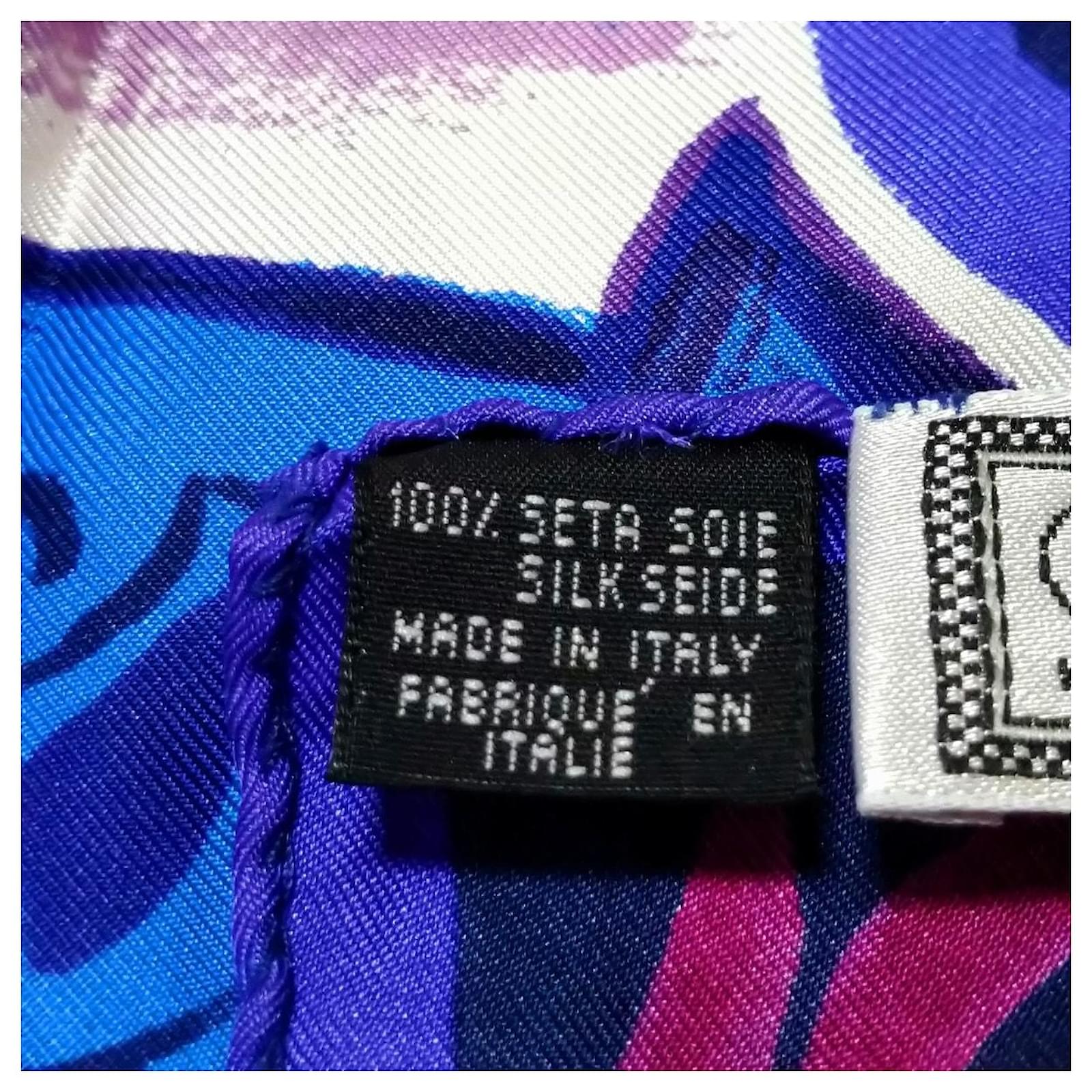 VERSACE Multiple colors Silk ref.717345 - Joli Closet