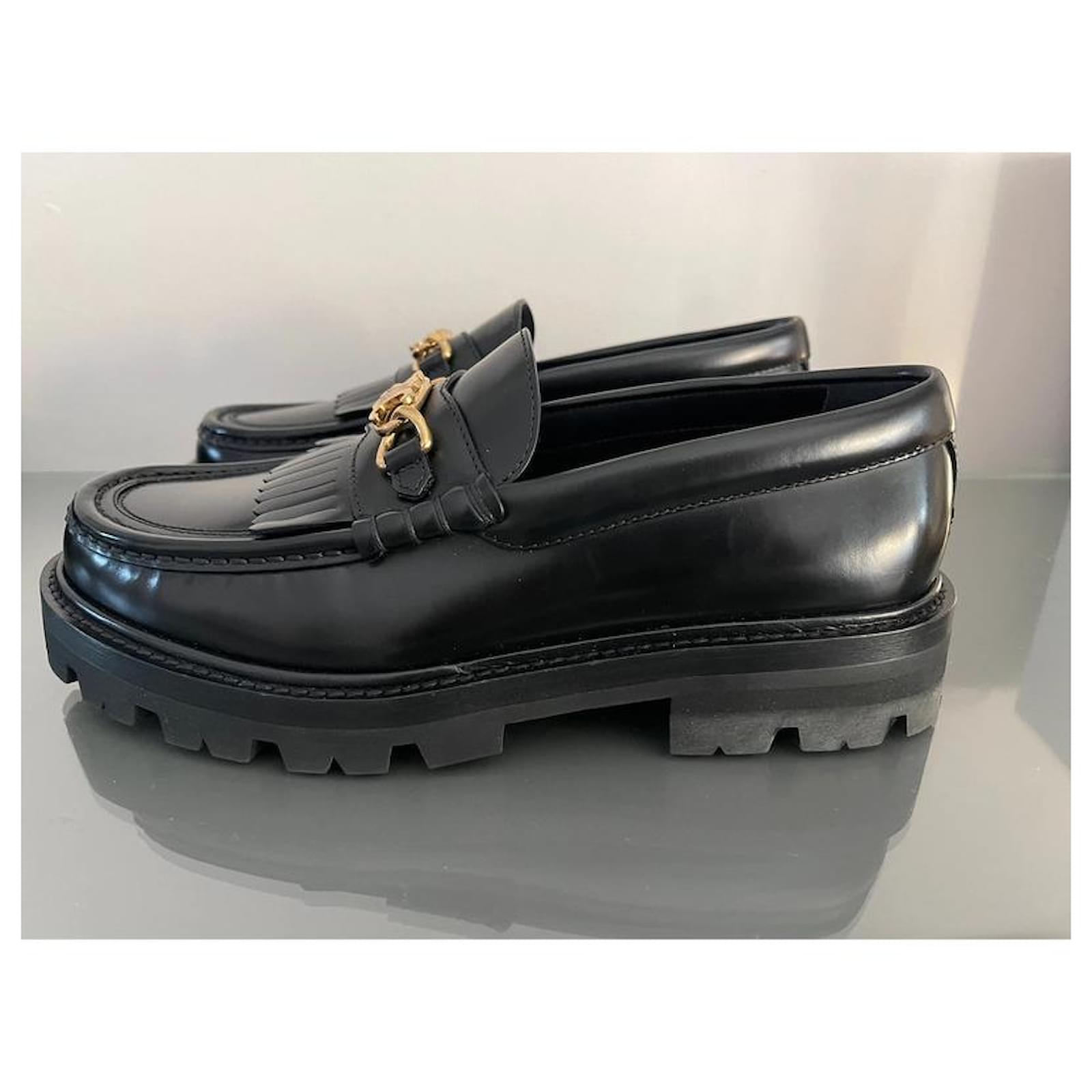 Céline CELINE NEW LOAFERS Black Leather ref.721133 - Joli Closet