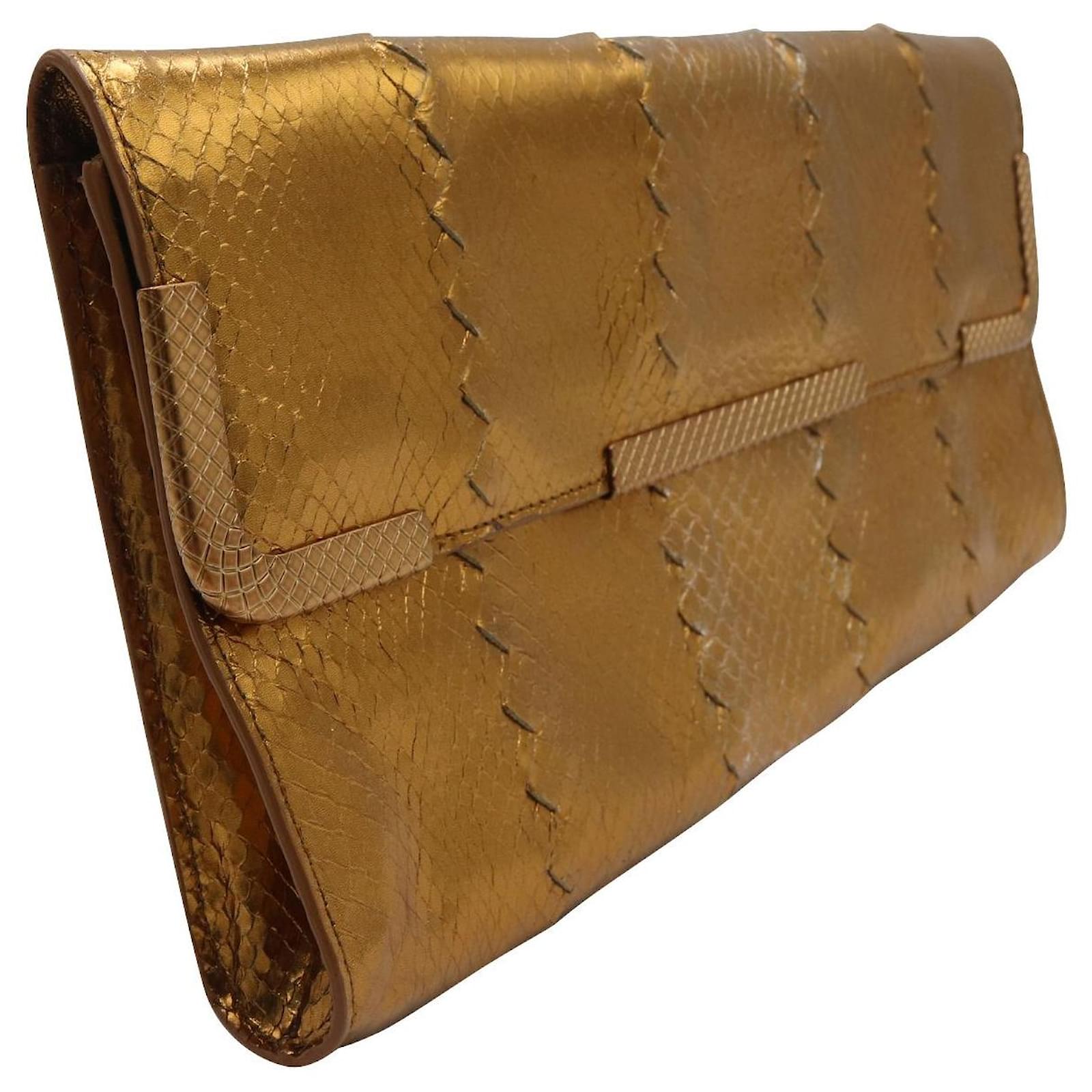 Bottega Veneta Gold Python Clutch Golden Metallic Leather ref.723321 ...