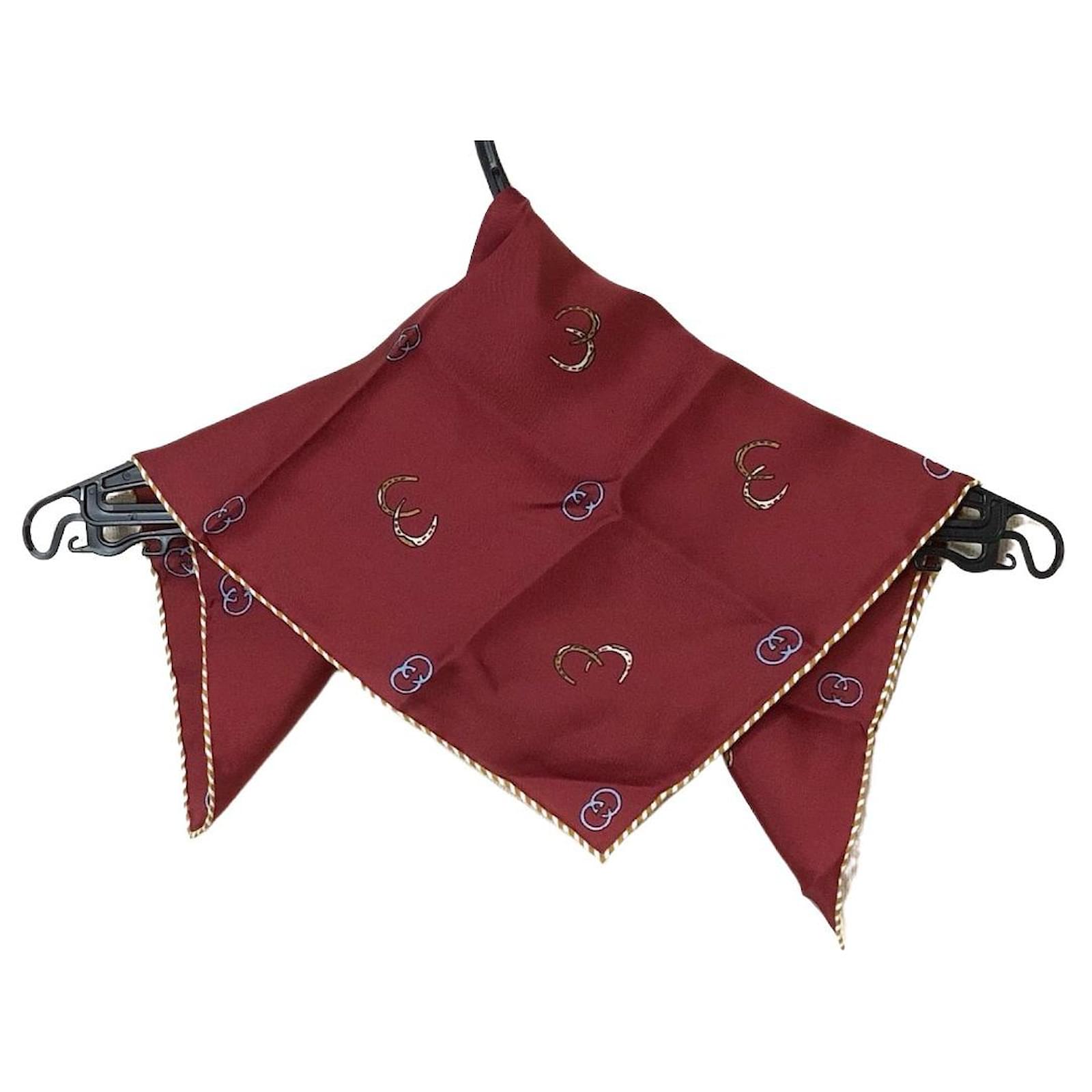 gucci Red Silk ref.723562 - Joli Closet
