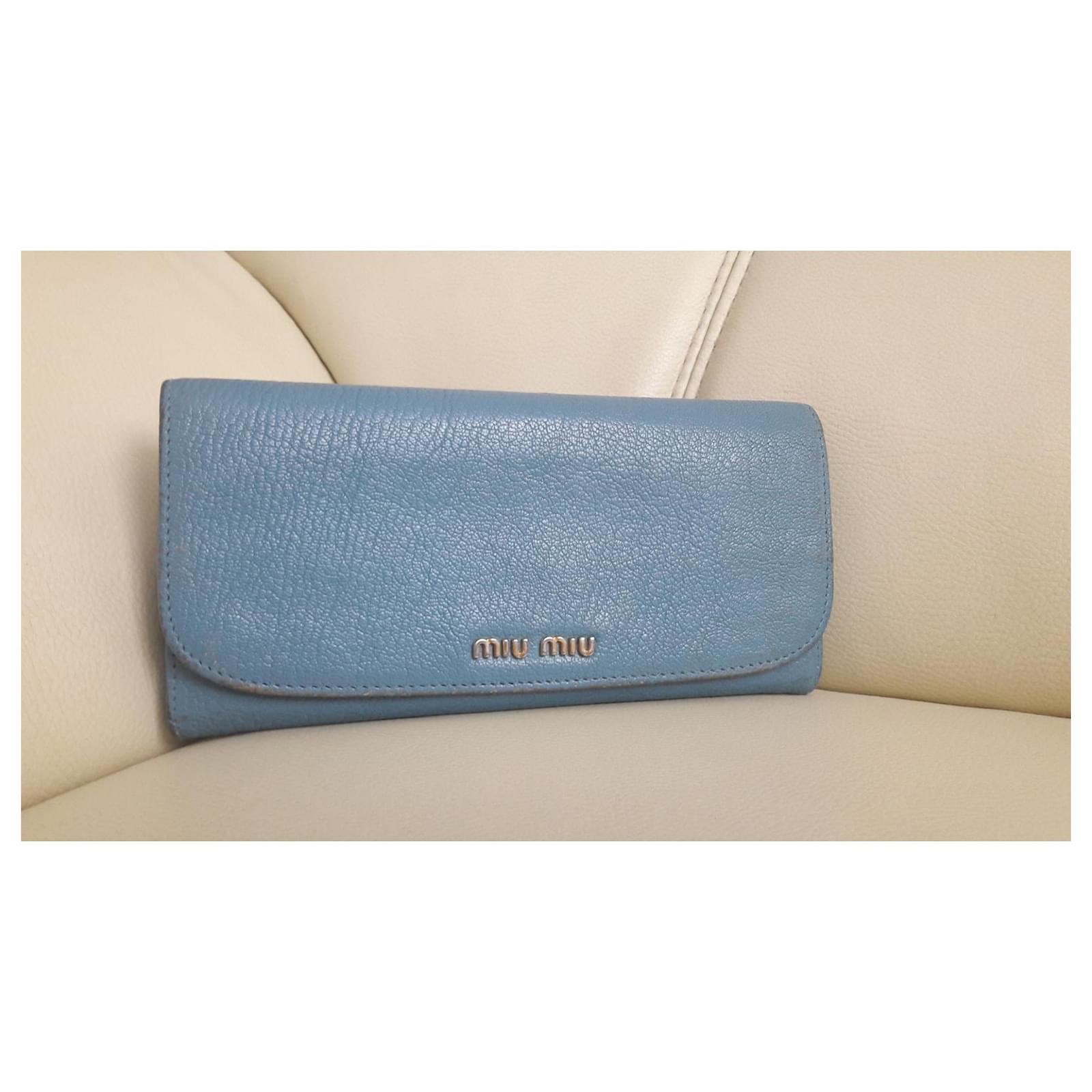 Miu Miu Wallets Blue Leather ref.724192 - Joli Closet