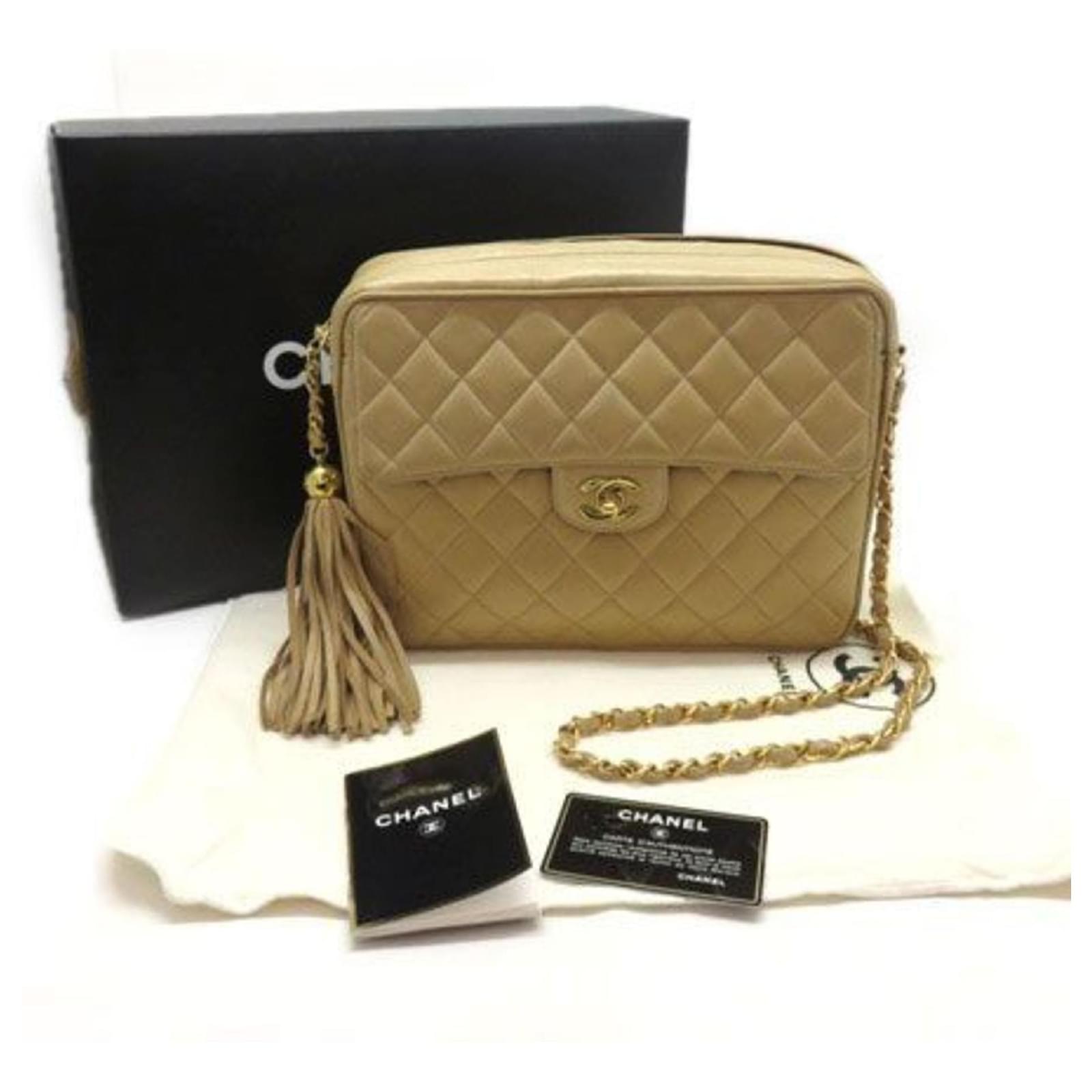 Chanel camera Beige Leather ref.726984 - Joli Closet