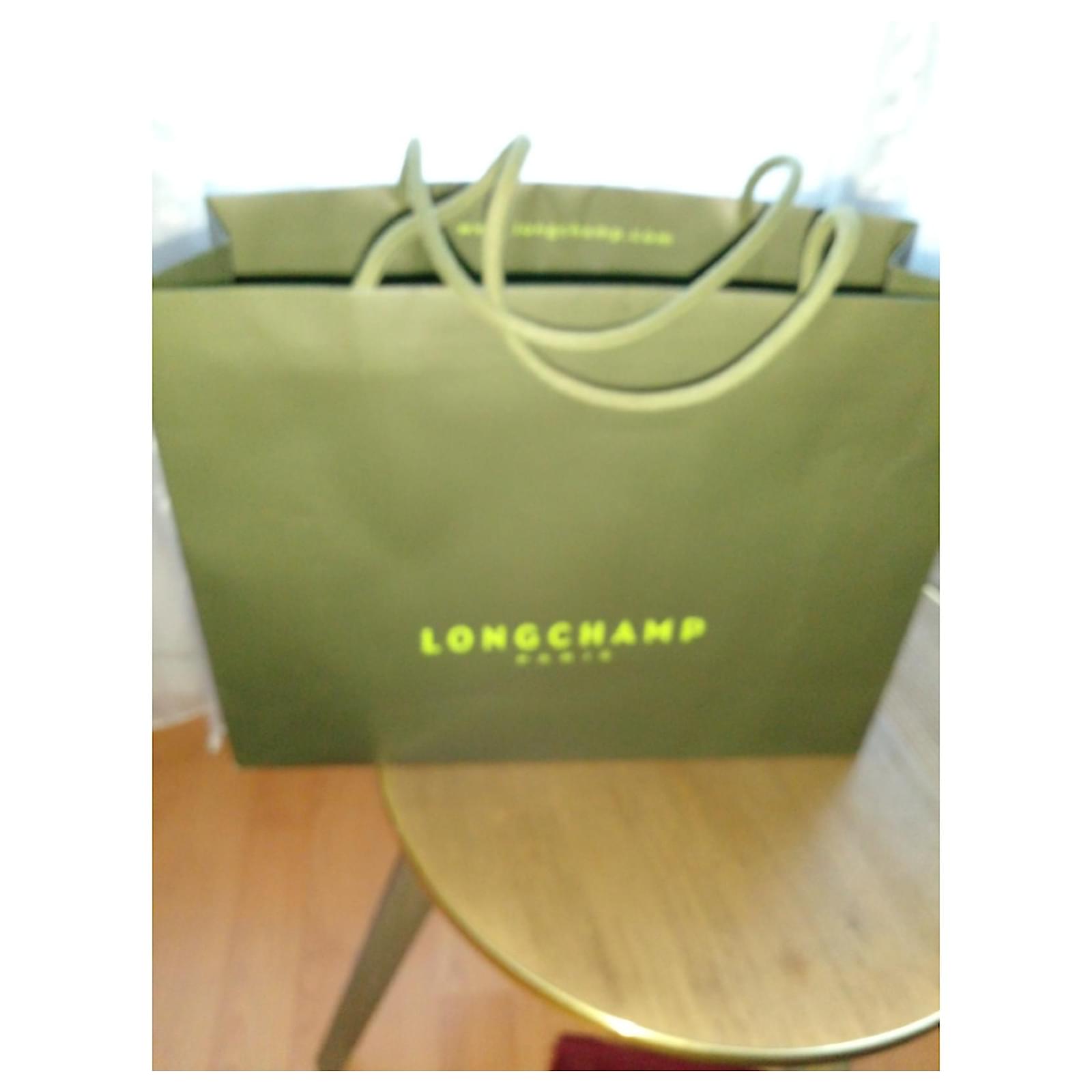 Longchamp Mail box Black Golden Lambskin ref.727526 - Joli Closet