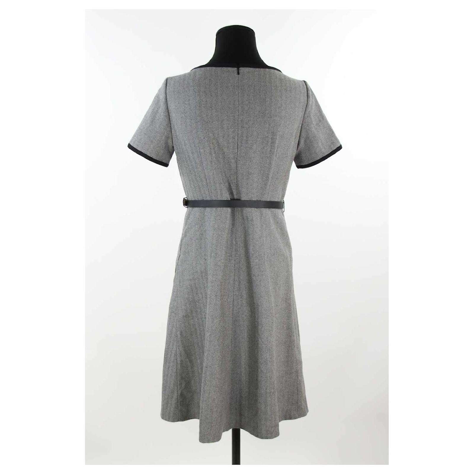 Max Mara Dress 40 Black Wool ref.727598 - Joli Closet