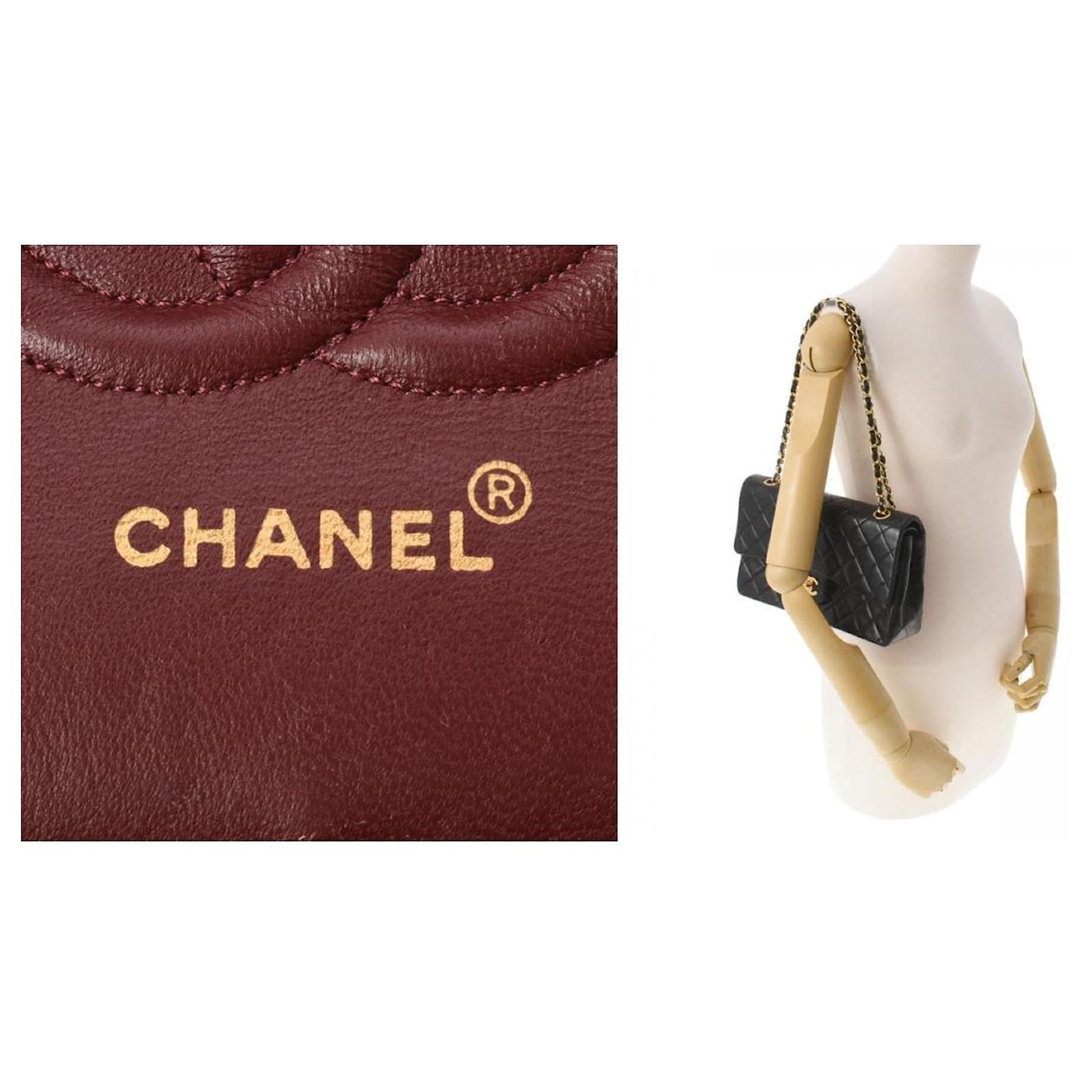 Chanel Timeless Black Leather ref.730302 - Joli Closet
