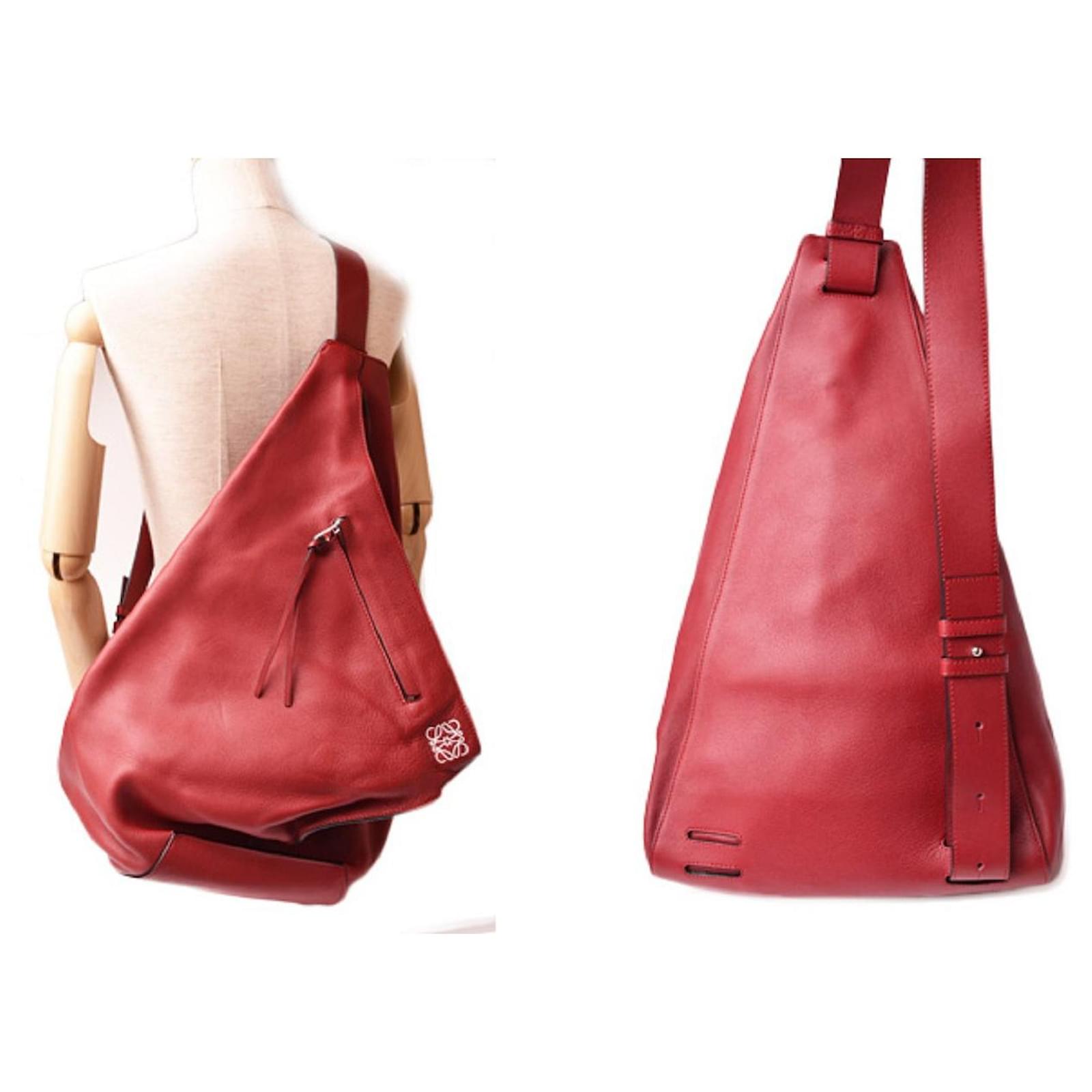 Loewe Backpack Dark red Leather ref.730726 - Joli Closet