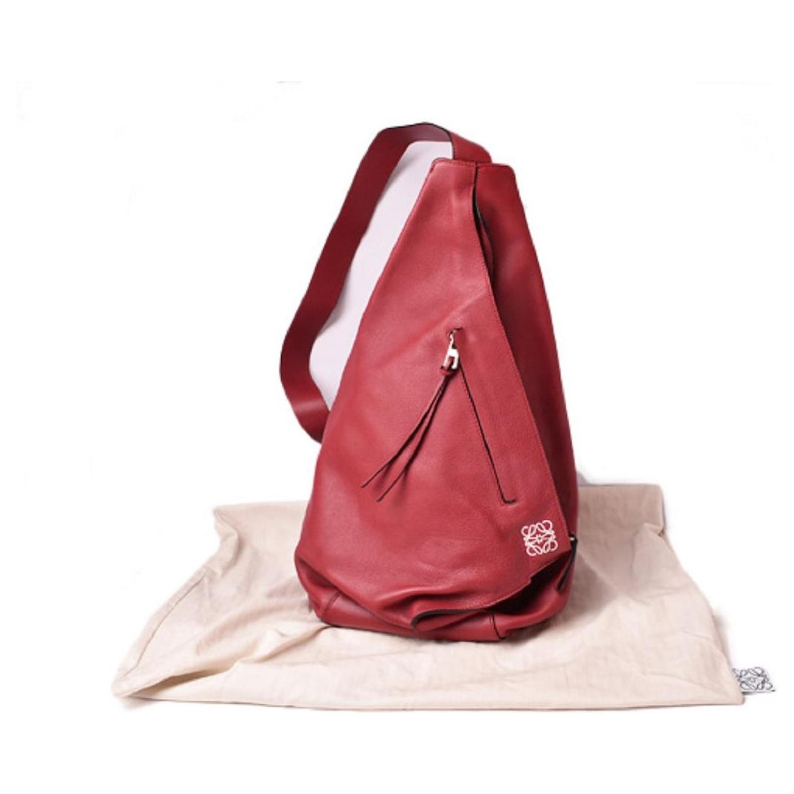 Loewe Backpack Dark red Leather ref.730726 - Joli Closet