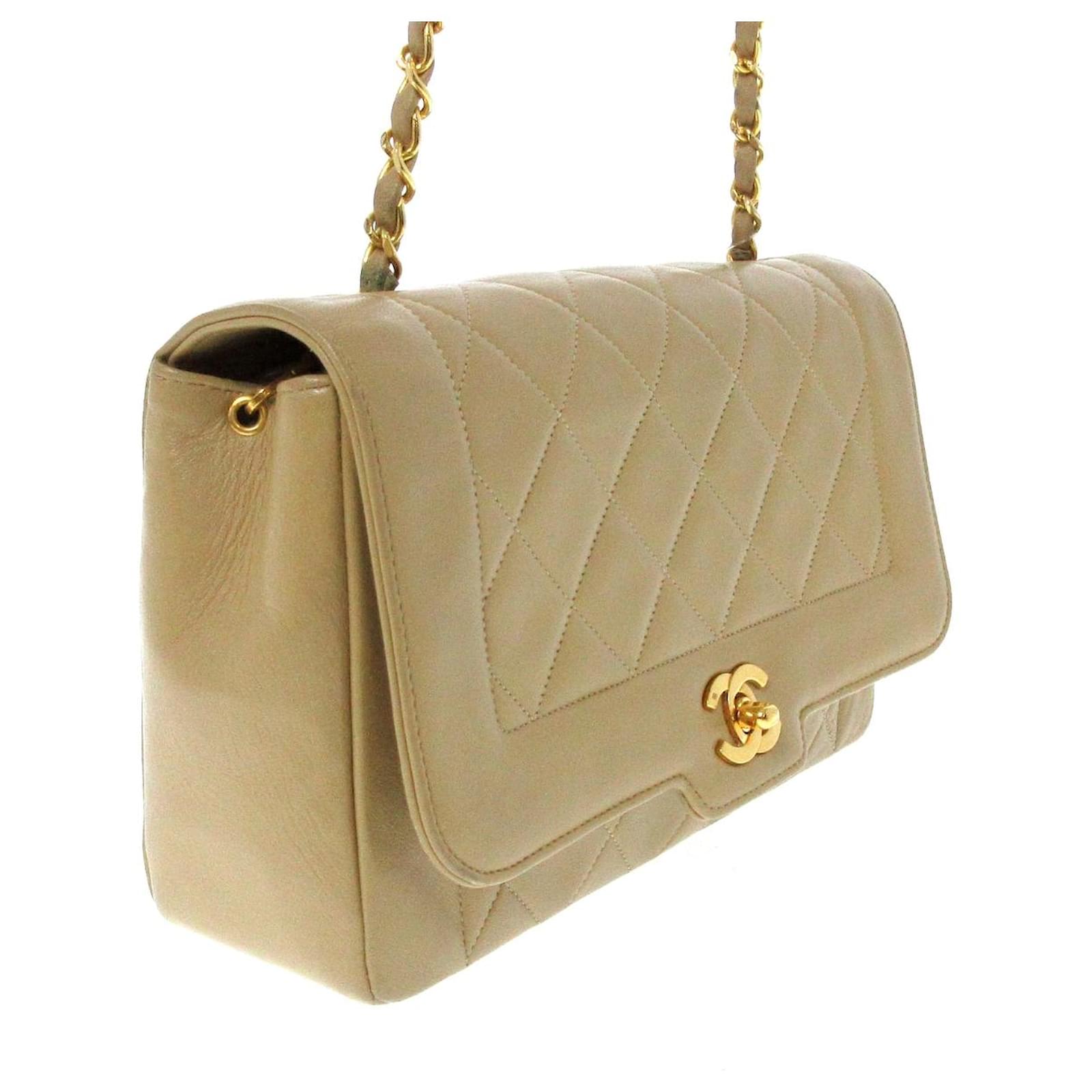 Chanel Diana Beige Leather ref.731734 - Joli Closet