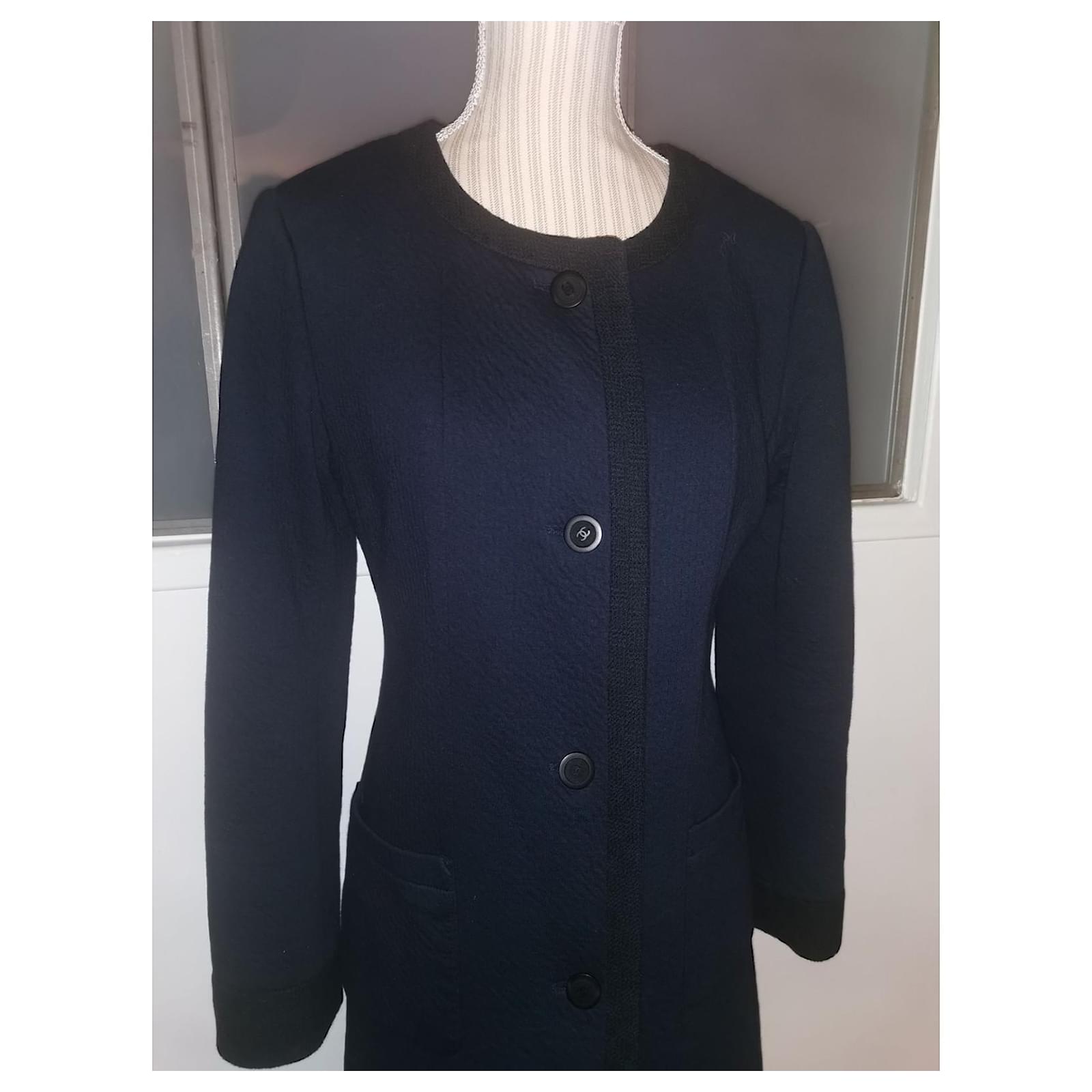 Chanel uniform Blue Navy blue Wool ref.736501 - Joli Closet