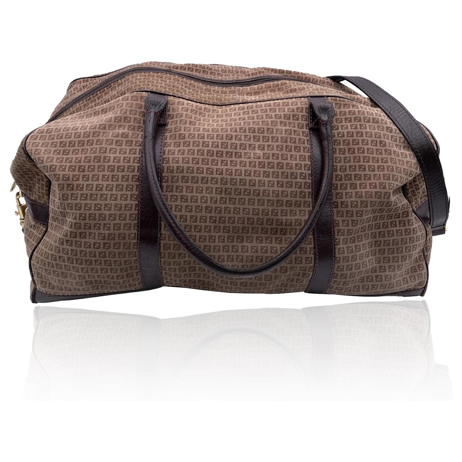Fendi Luggage Vintage Brown Suede ref.742535 - Joli Closet