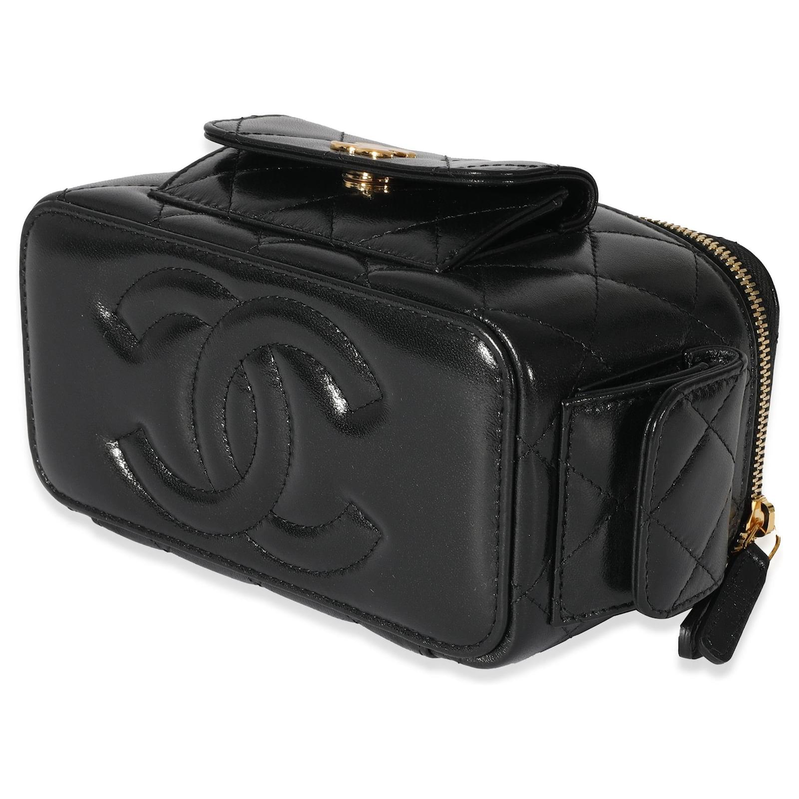 Chanel 22k Leather Vanity With Chain Black ref.744064 - Joli Closet