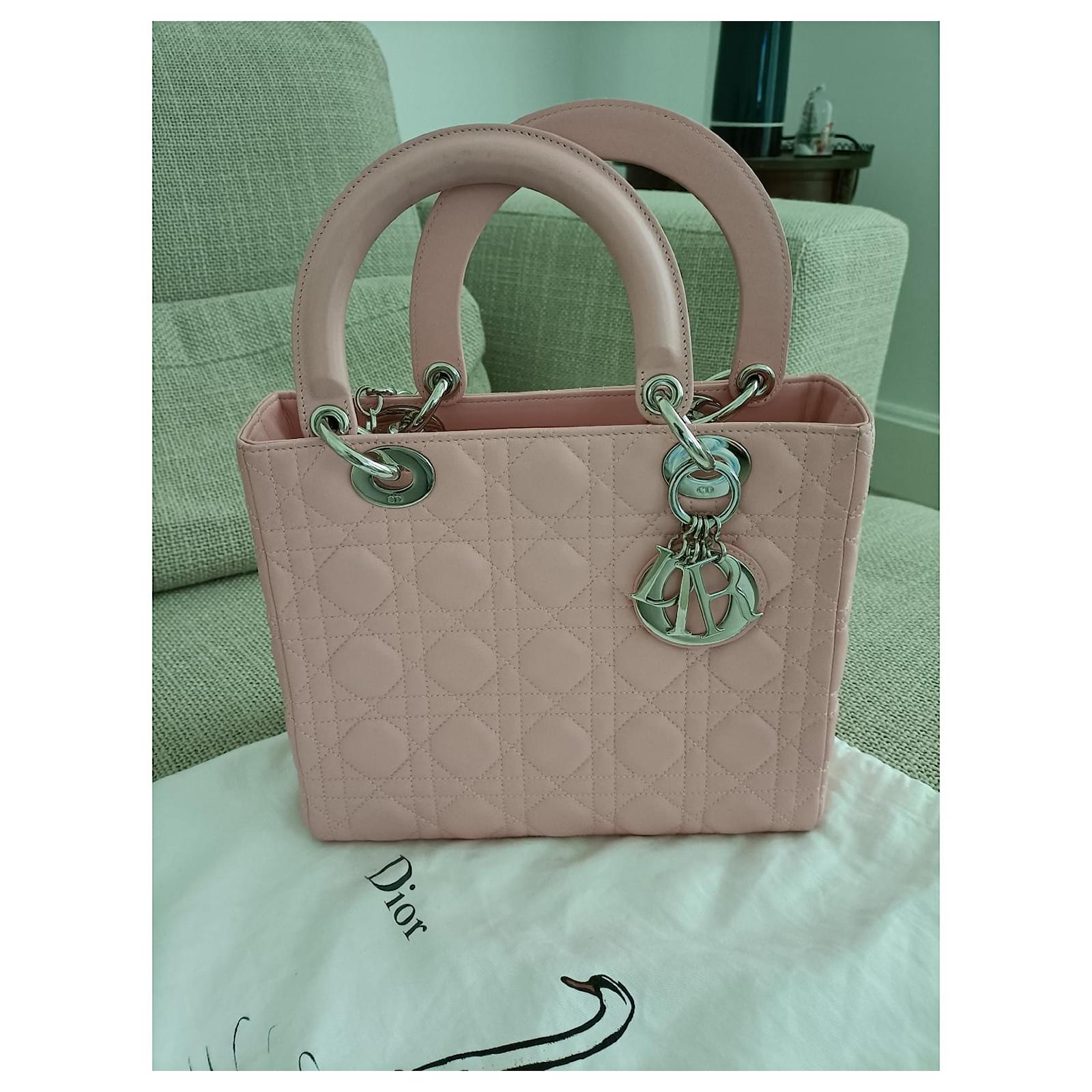 Christian Dior LADY DIOR Pink Lambskin ref.744995 - Joli Closet