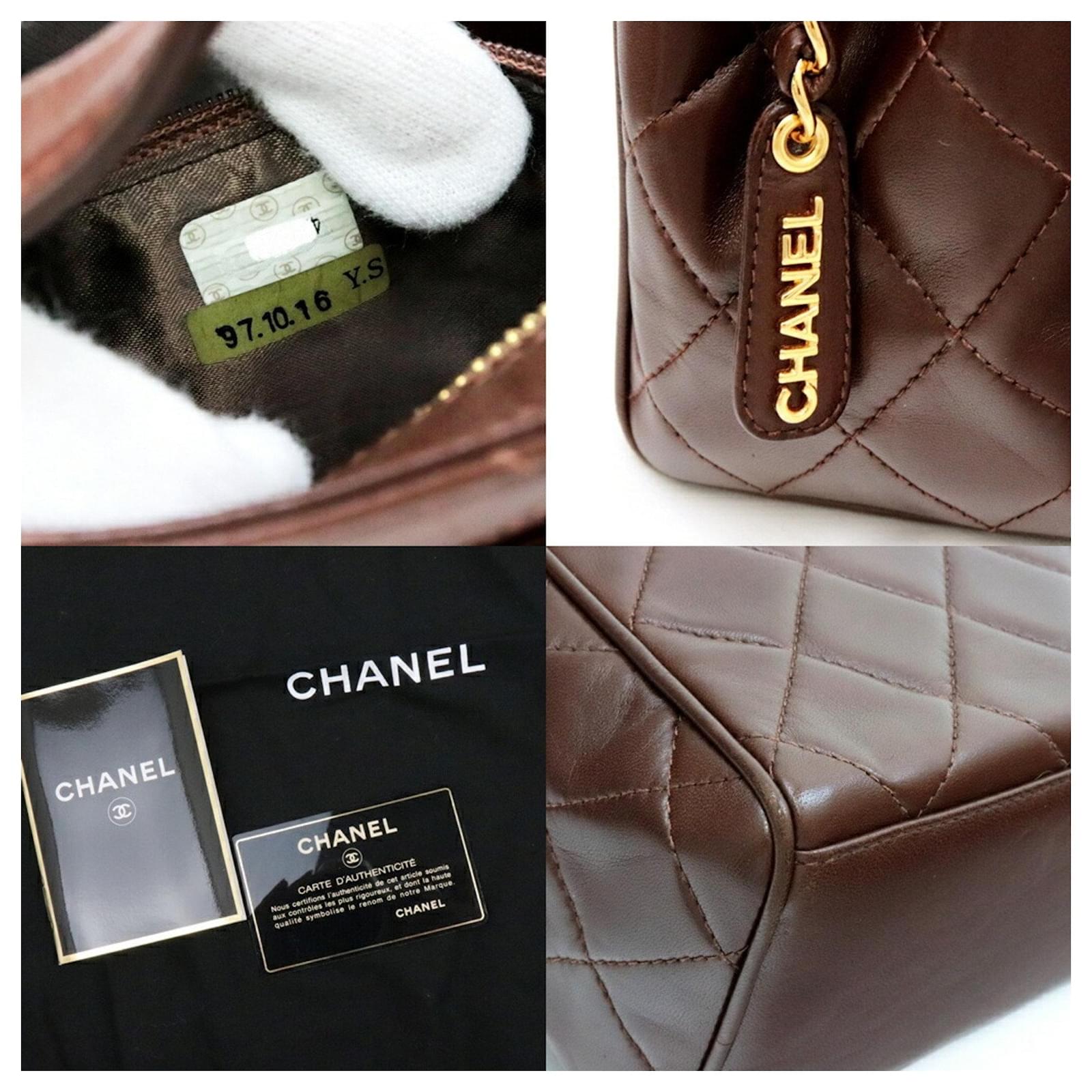 Chanel Chocolate bar Brown Leather ref.746005 - Joli Closet