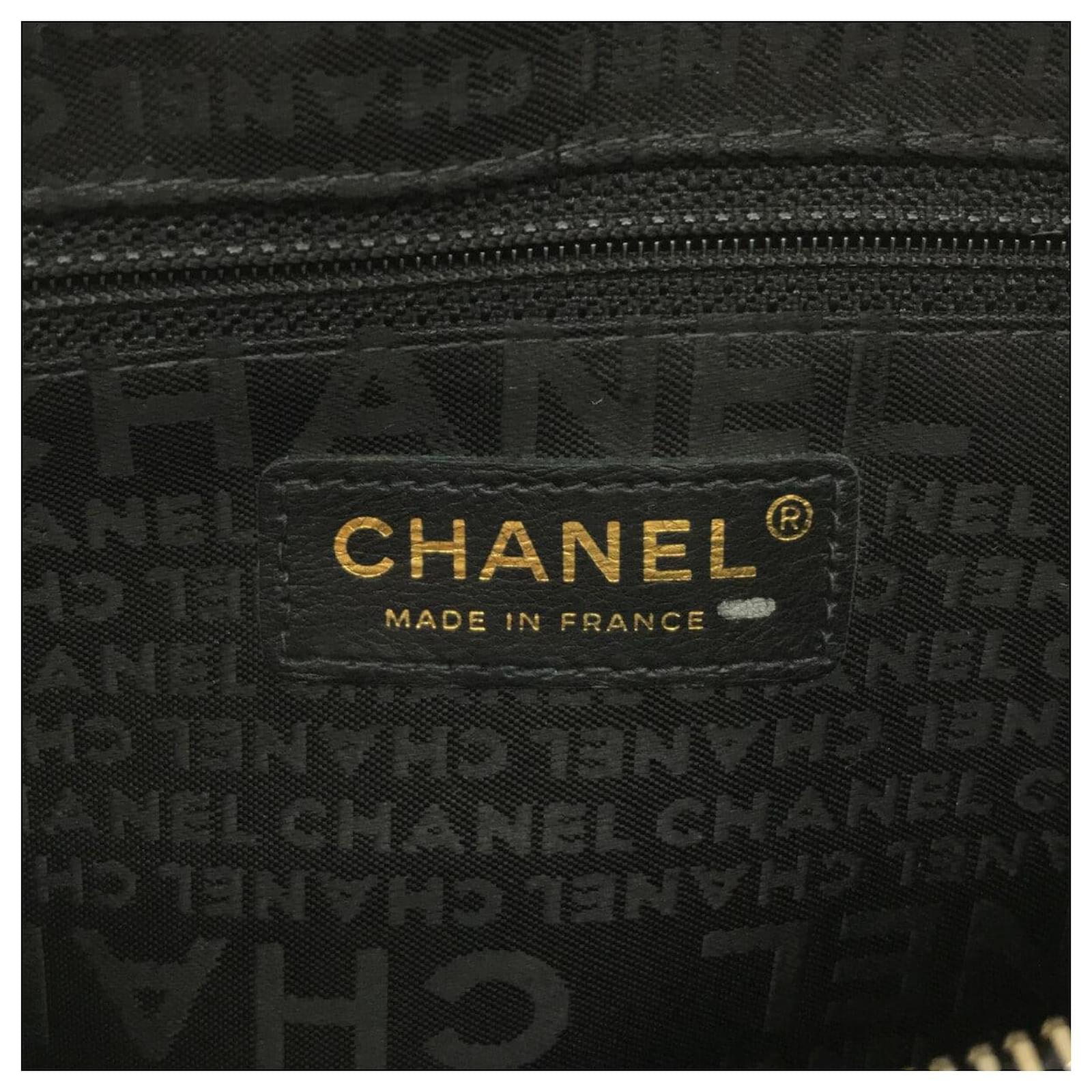 Chanel Chocolate bar Black Leather ref.747999 - Joli Closet