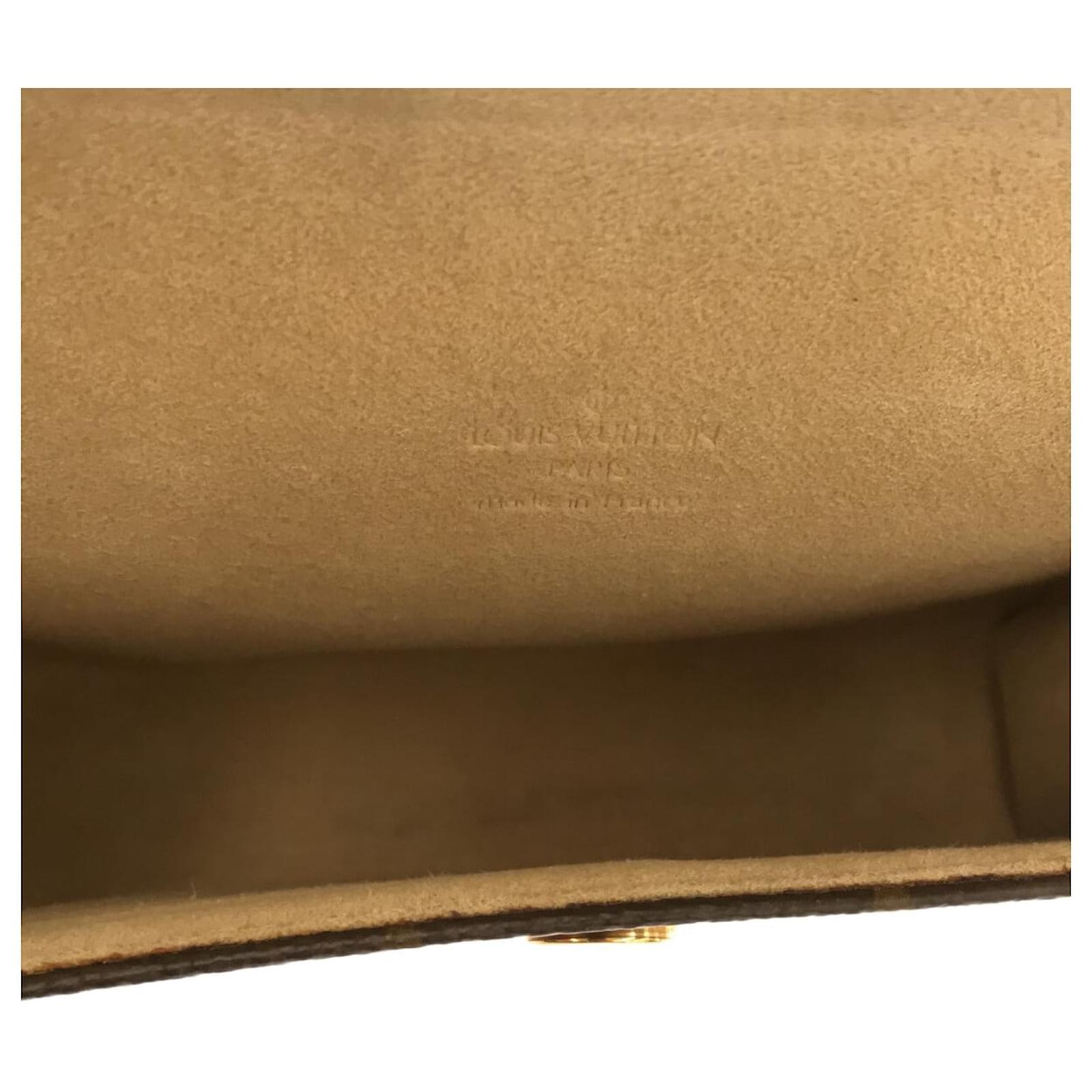 Louis Vuitton Pochette Florentine Brown Cloth ref.748267 - Joli Closet