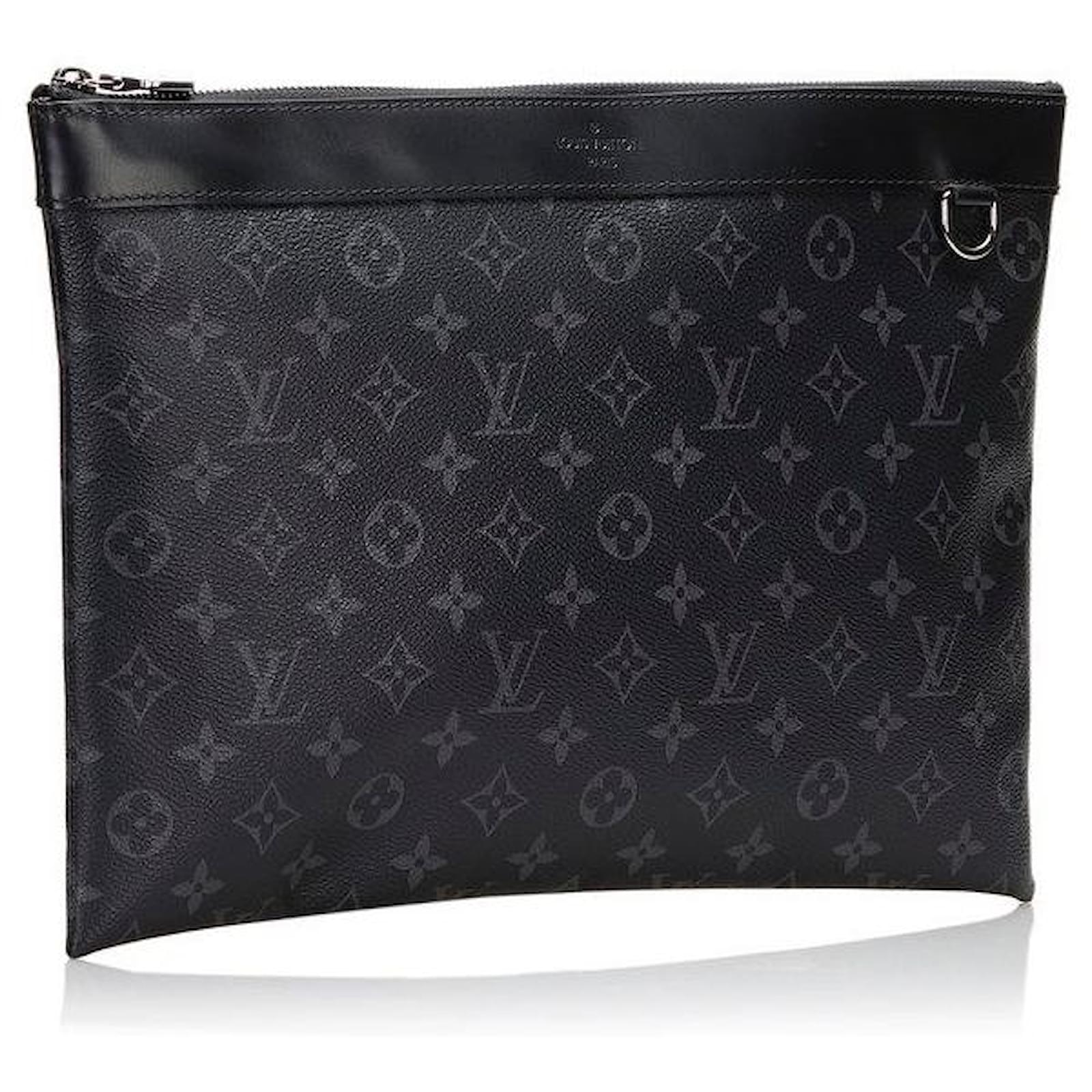 louis vuitton Monogram Eclipse Discovery Pochette black Cloth ref ...