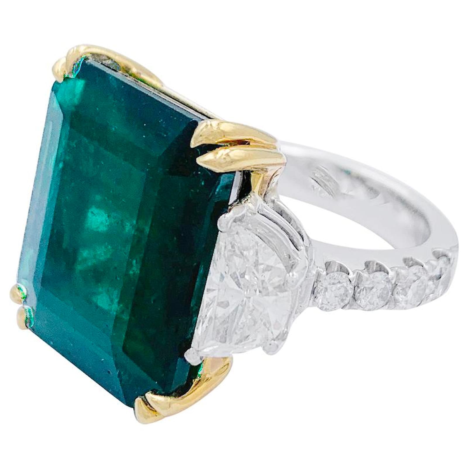 inconnue Bague émeraude or blanc et jaune, diamants. ref.749586 - Joli ...