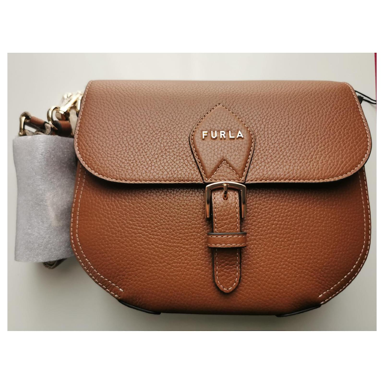 Furla Handbags Brown Leather ref.751228 - Joli Closet