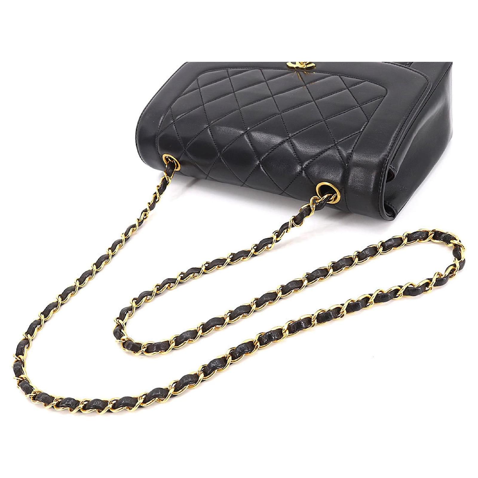 Chanel Diana Black Leather ref.752452 - Joli Closet