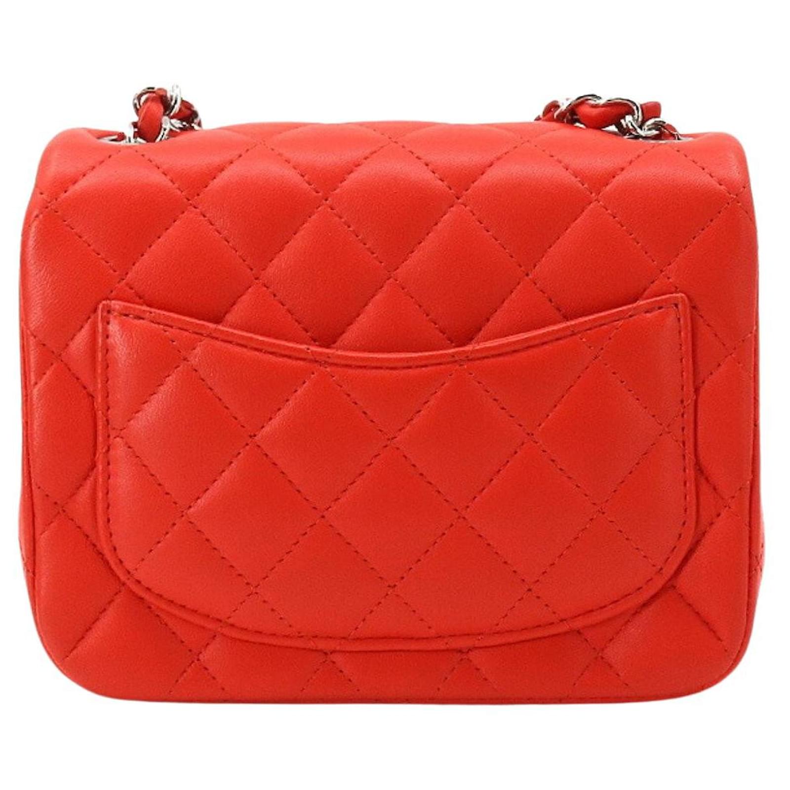 Chanel Timeless Red Leather ref.754627 - Joli Closet