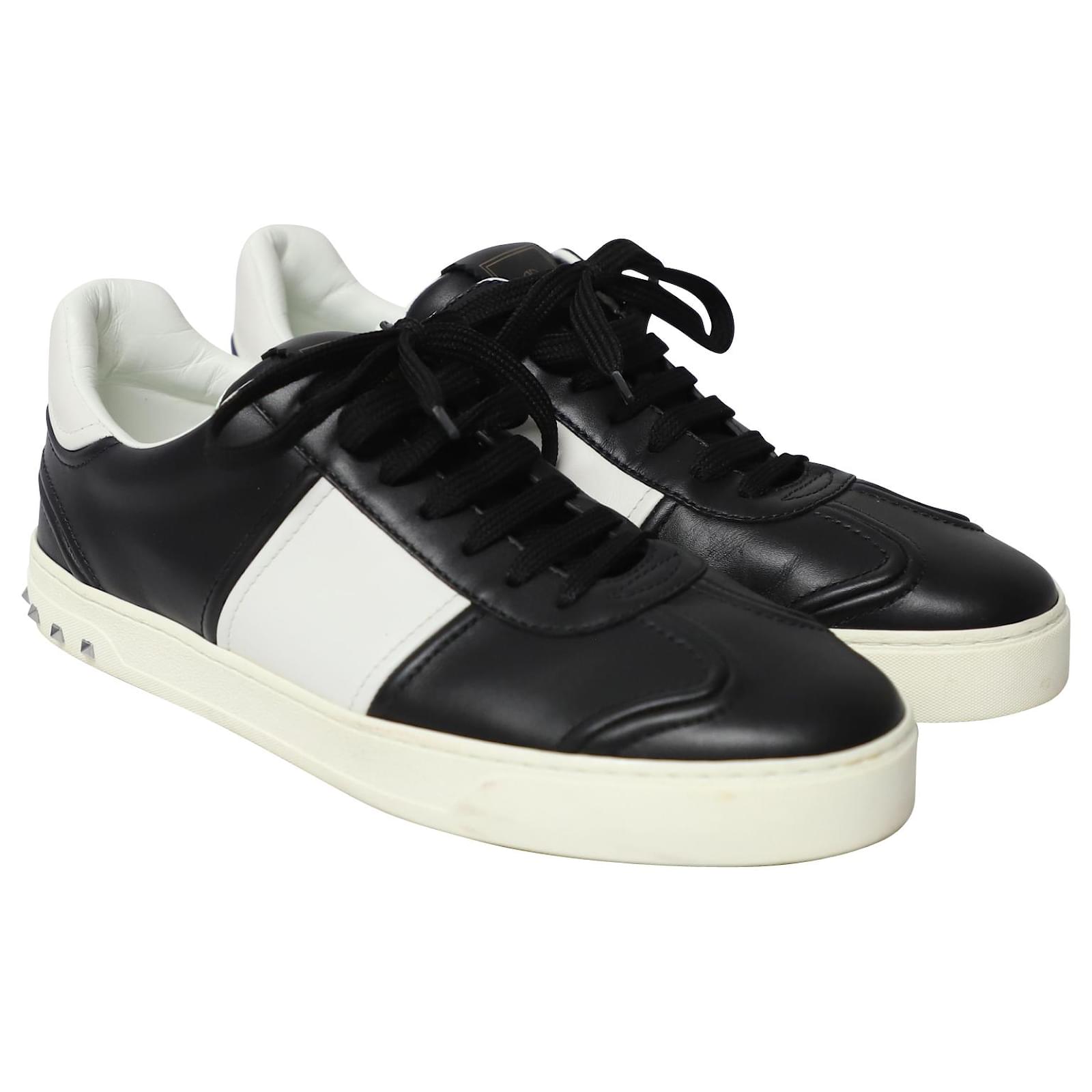 Valentino Fly Crew Low Top Sneakers in Black and White Leather Multiple ...