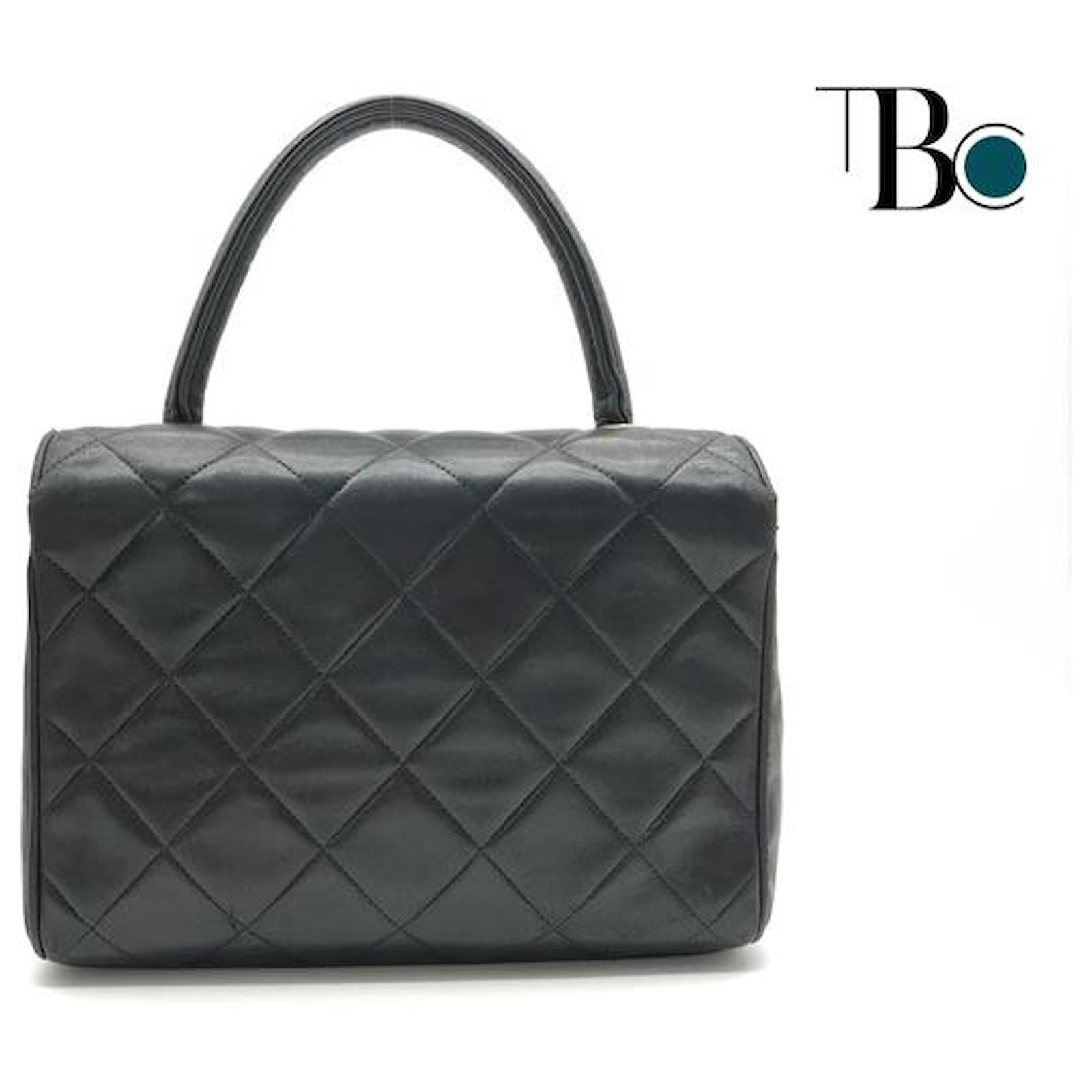 Chanel Matrasse Black Leather ref.758539 - Joli Closet