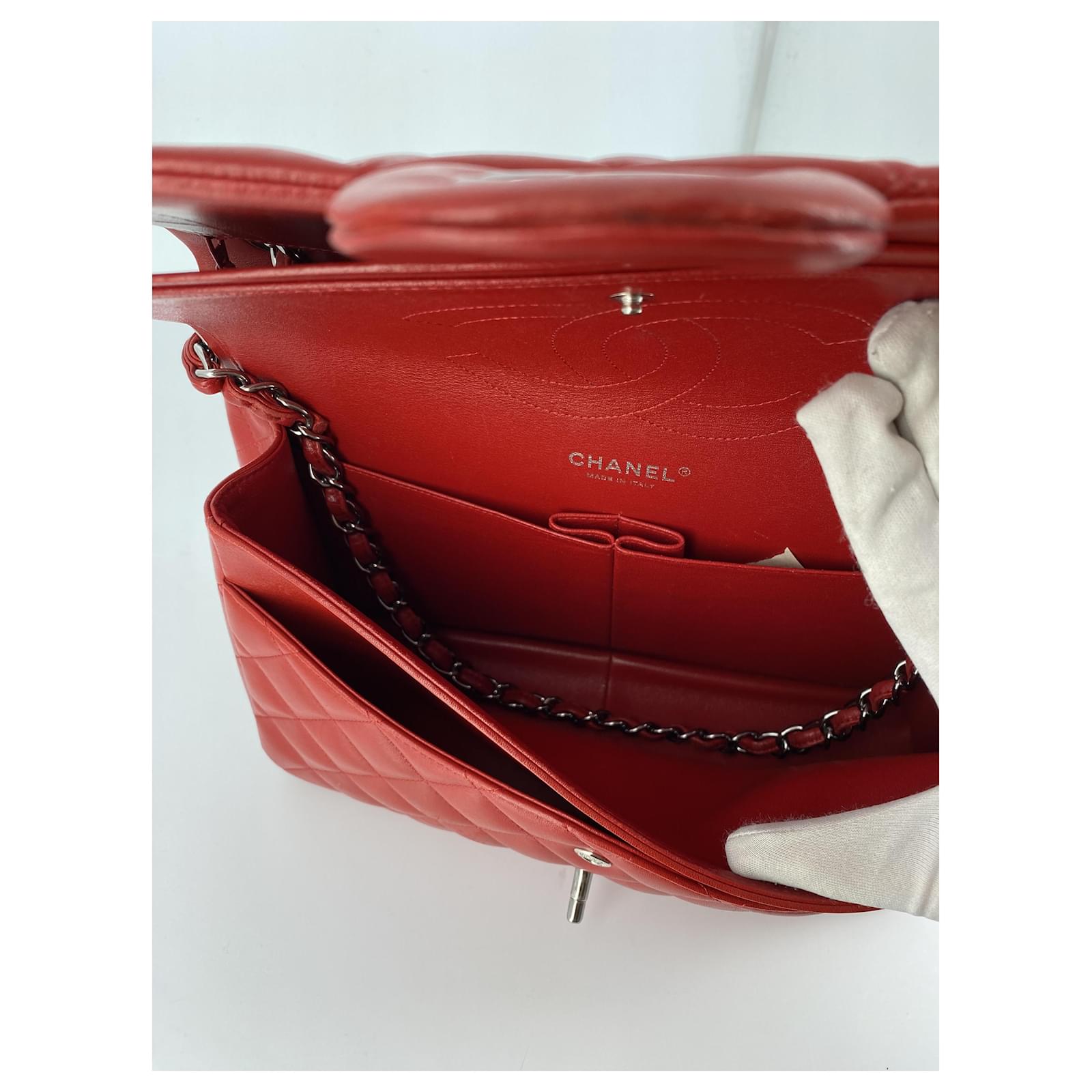 Chanel Timeless Red Leather ref.762877 - Joli Closet