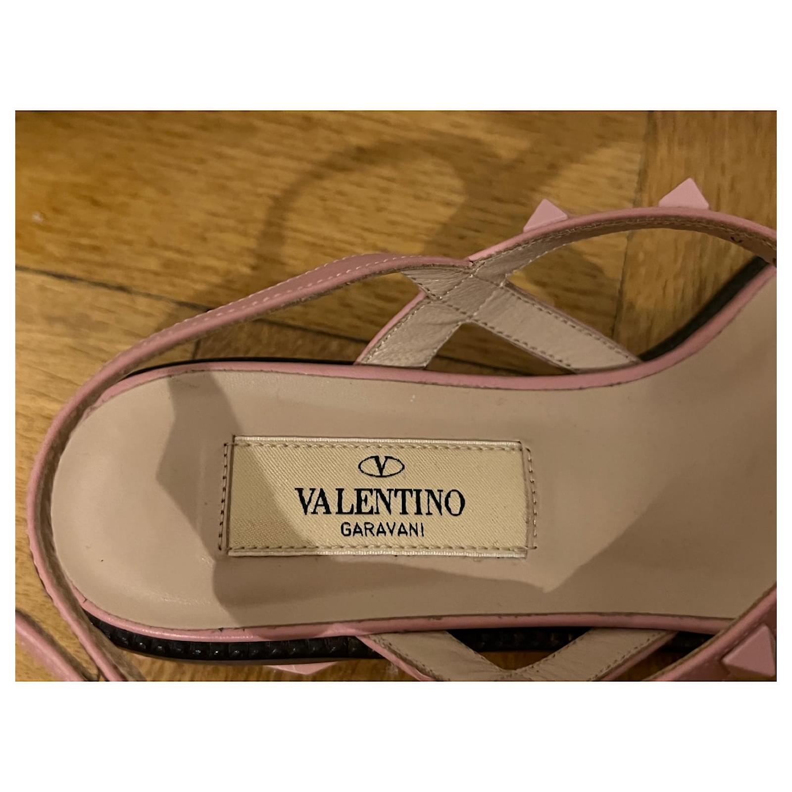Valentino Sandals Pink Leather ref.763915 - Joli Closet