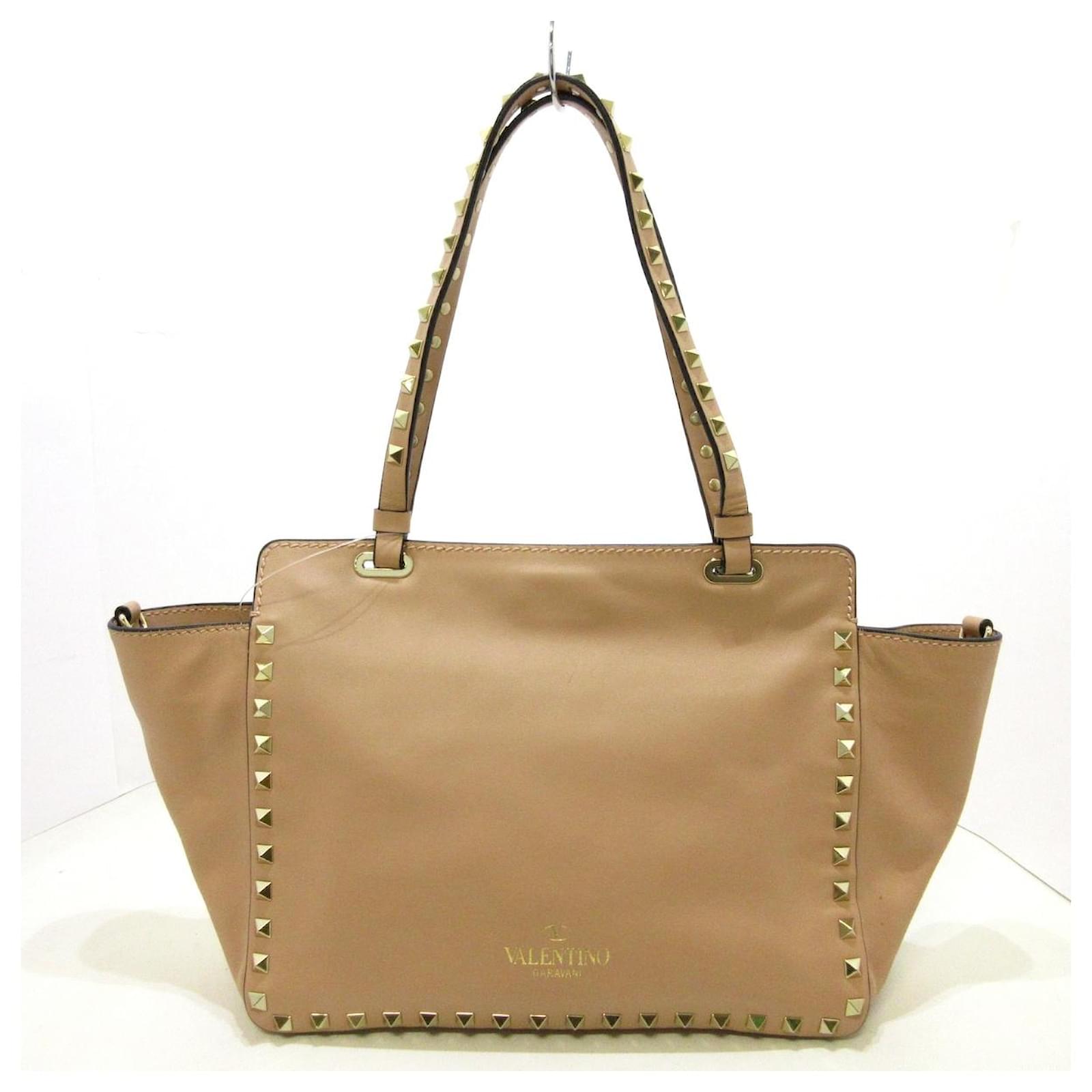 Valentino Garavani Rockstud PM Beige Leather ref.766293 - Joli Closet