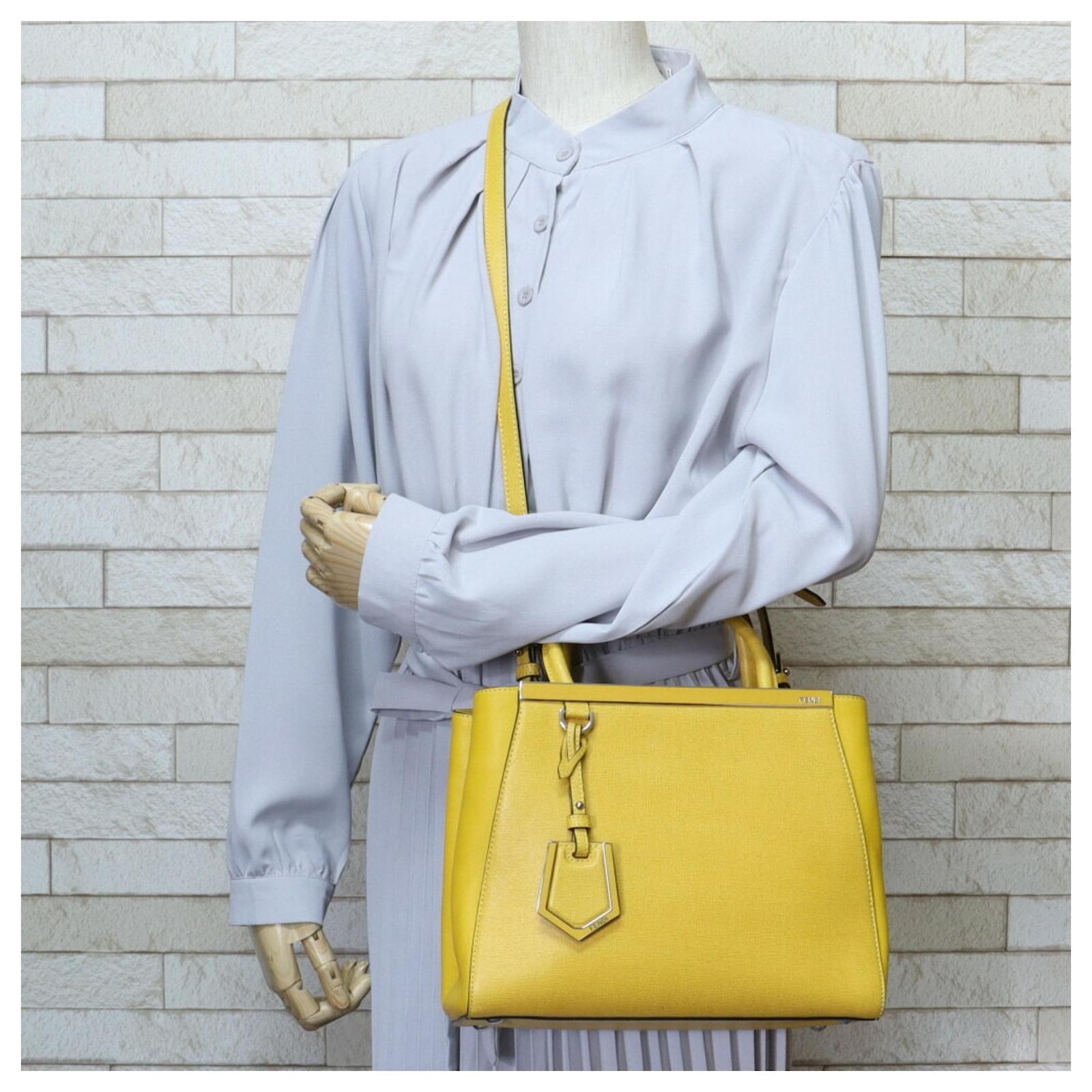 Fendi 2Jours Yellow Leather ref.766543 - Joli Closet