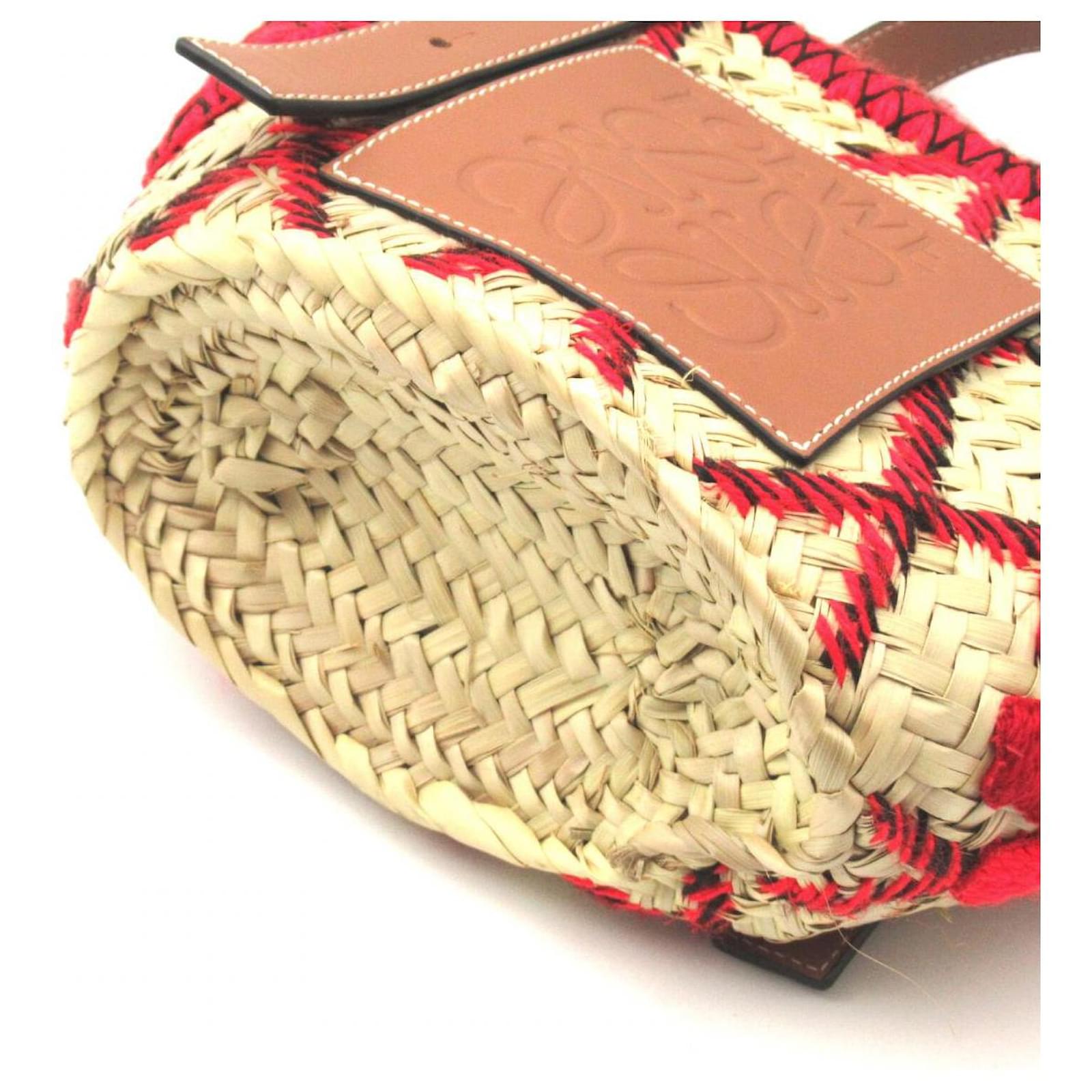 Loewe 2019 Sac cabas panier en raphia brodé Beige ref.767255 - Joli Closet
