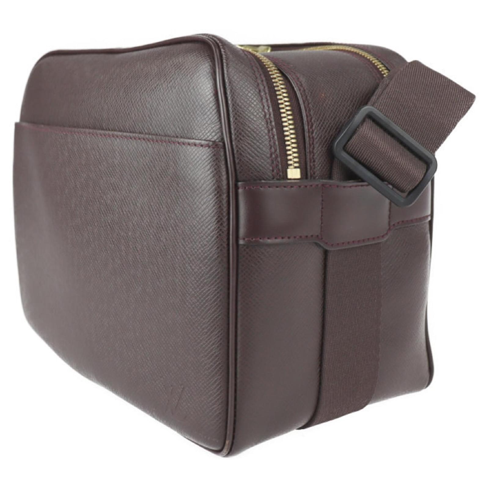 Louis Vuitton Reporter Leather ref.768940 - Joli Closet