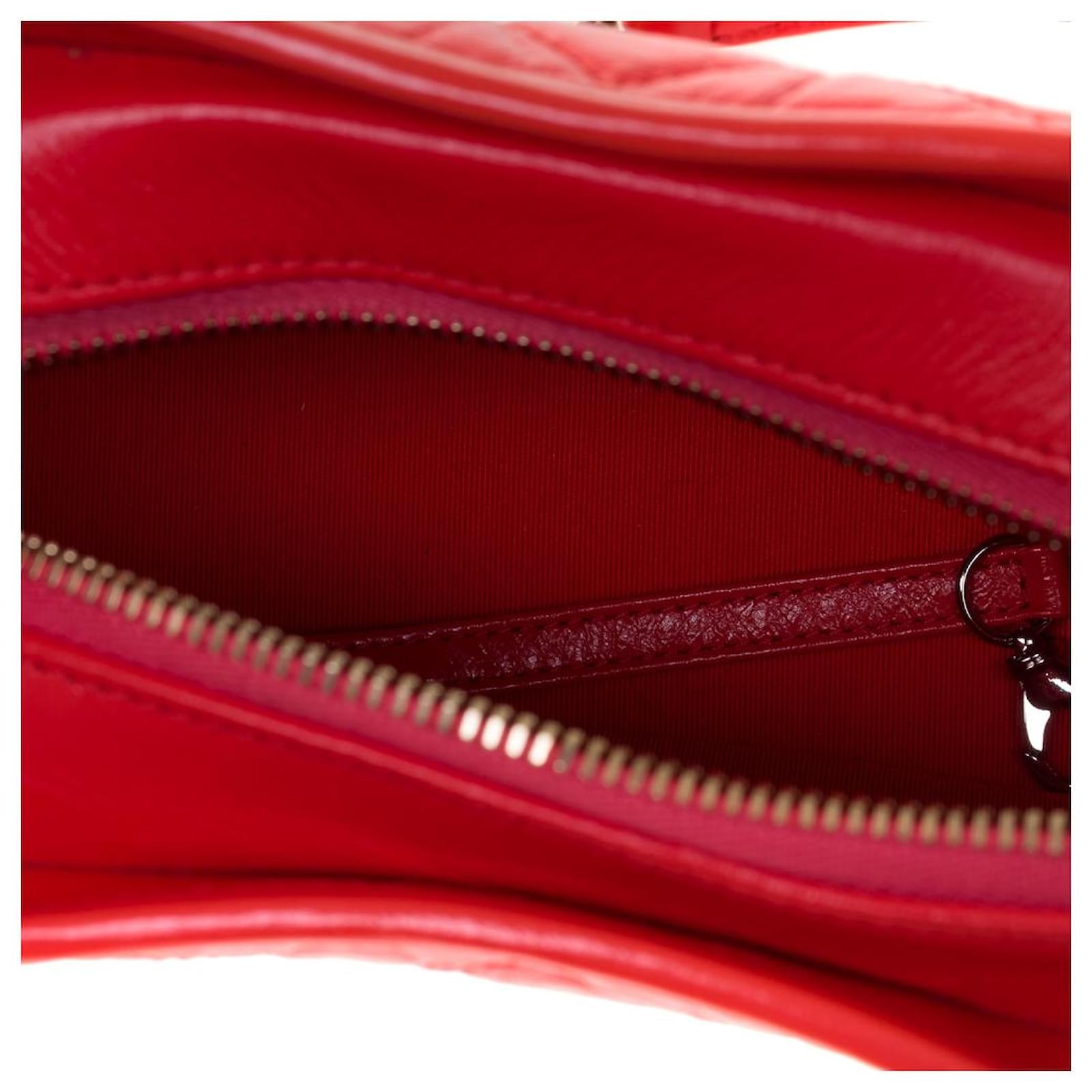 Chanel Gabrielle Red Leather ref.773124 - Joli Closet