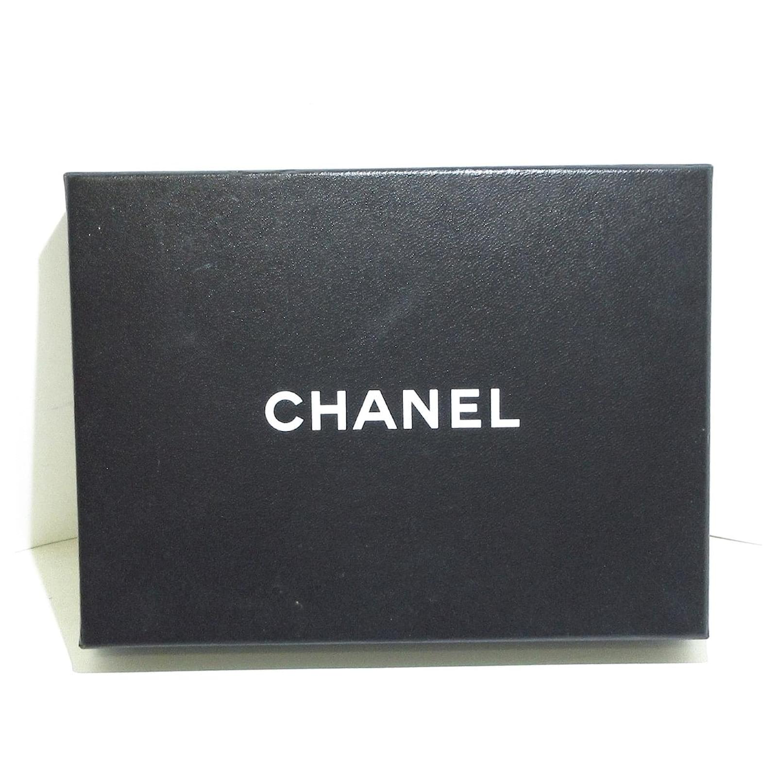 Chanel COCO Mark Perle Blanc ref.776364 - Joli Closet