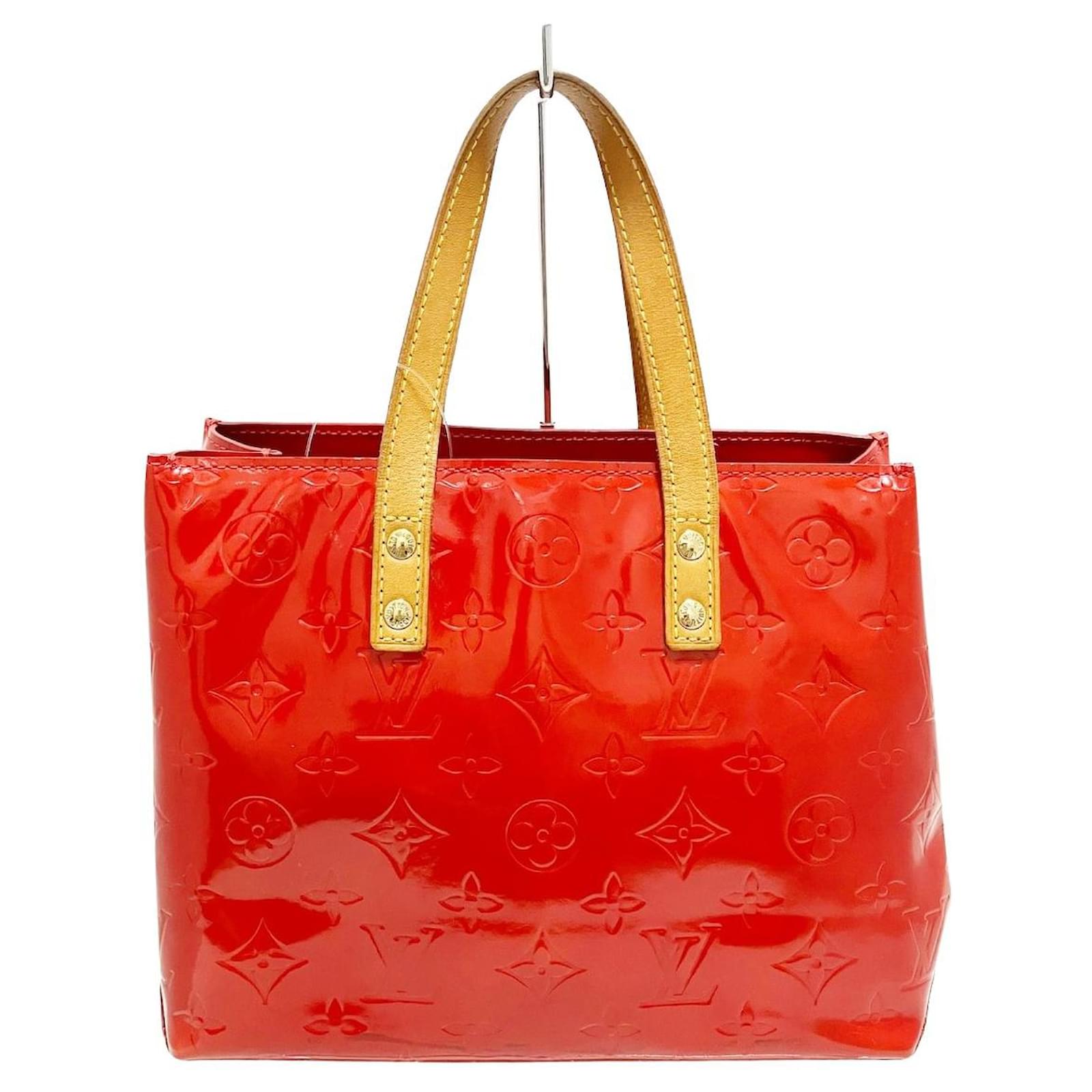 Louis Vuitton Reade Red Patent leather ref.777430 - Joli Closet