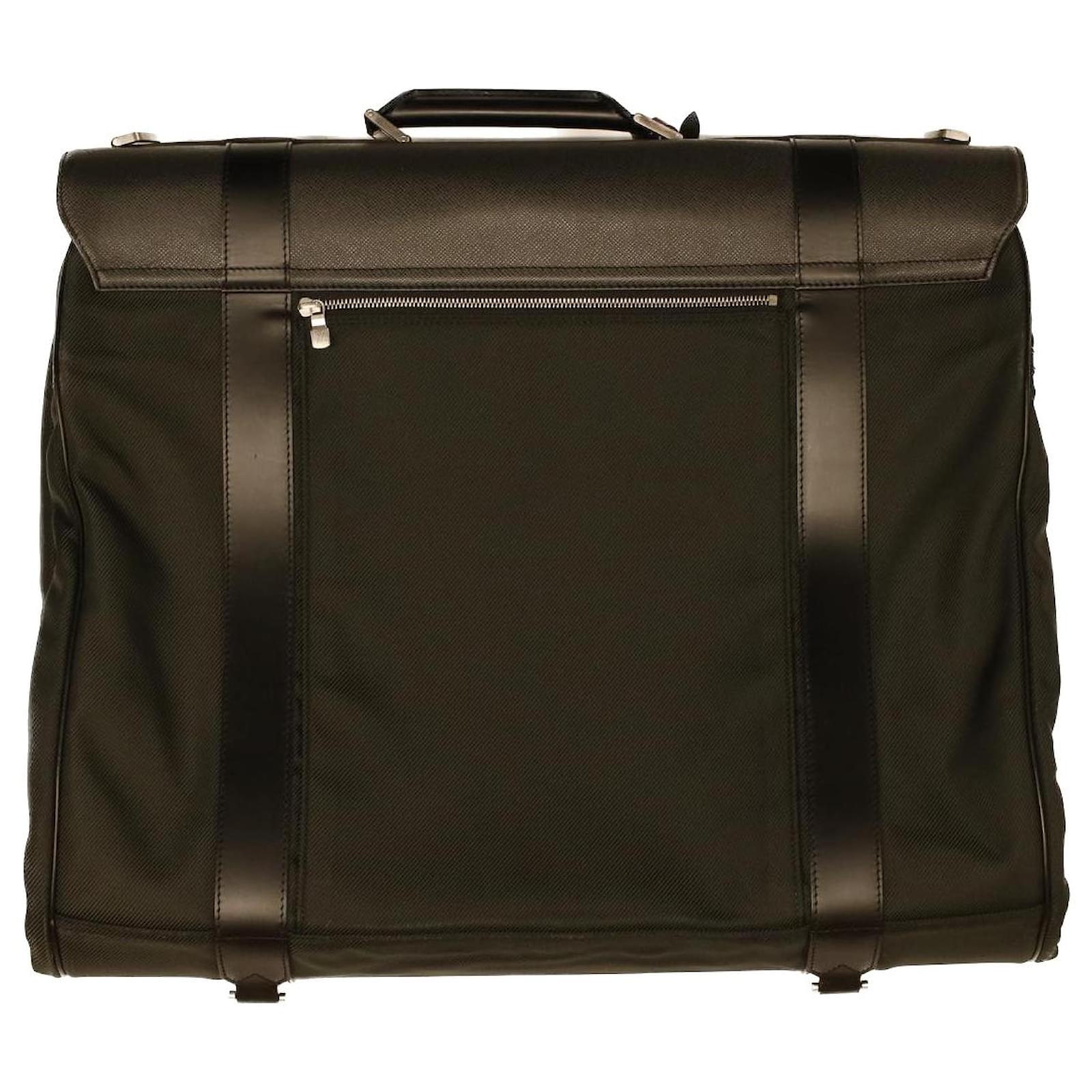 Louis Vuitton Garment case Brown Synthetic ref.781421 - Joli Closet