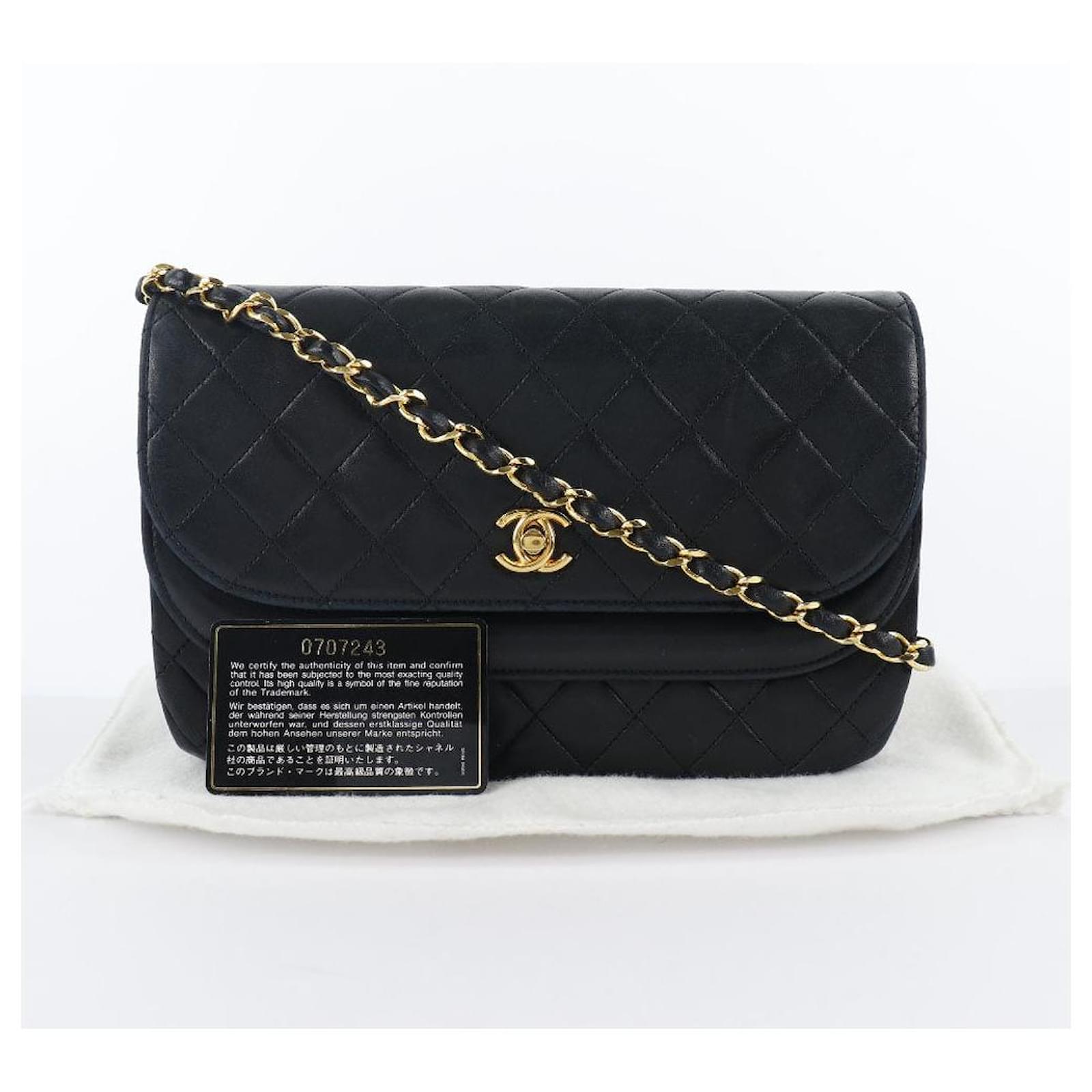 Chanel Matrasse Black Leather ref.785923 - Joli Closet