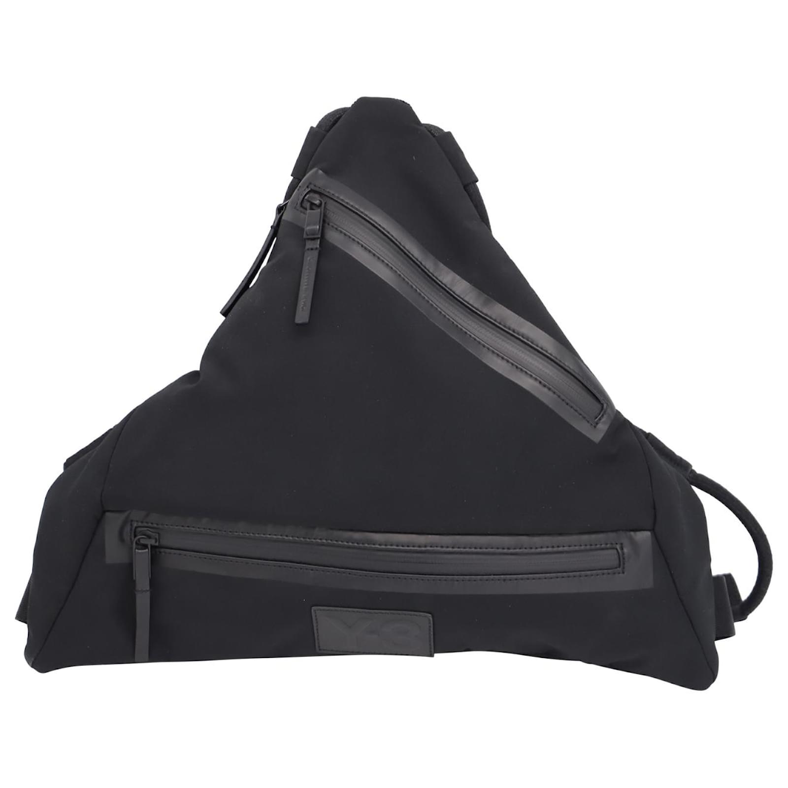 Y3 Y-3 Adidas Qasa Triangle Bag in Black Nylon ref.788541 - Joli Closet