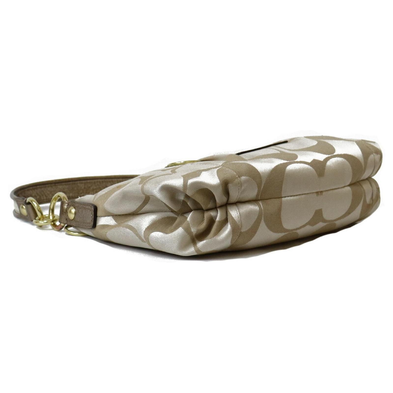 Coach Signature Beige Cloth ref.788853 - Joli Closet