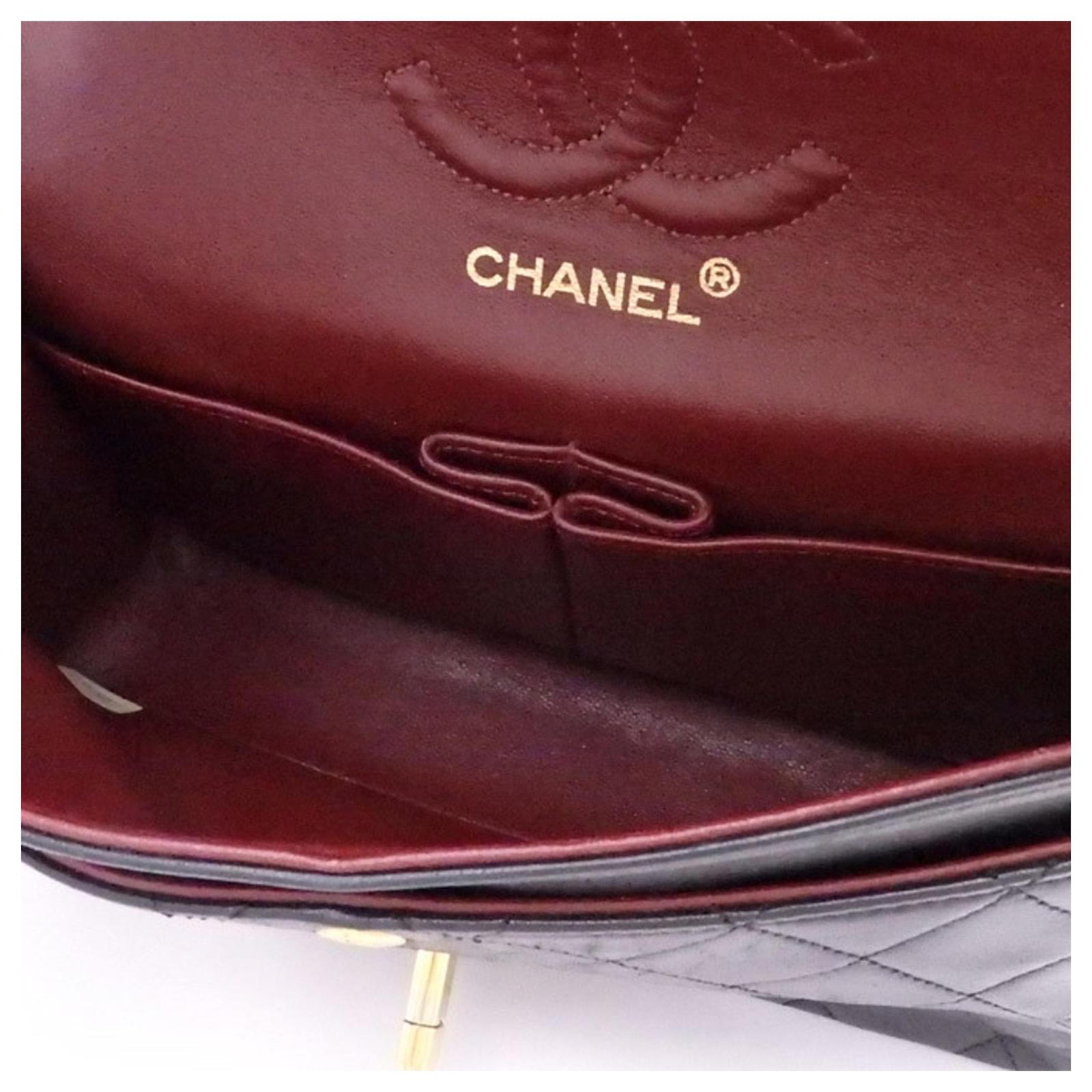 Chanel Timeless Black Leather ref.790338 - Joli Closet