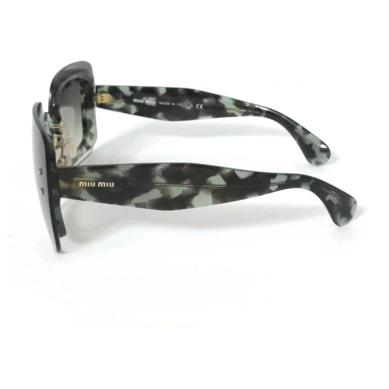 miu miu Multiple colors Plastic ref.793487 - Joli Closet