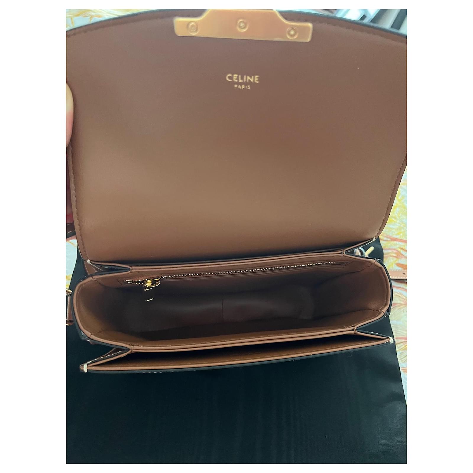 Céline Triumph Beige Light brown Leather Cloth ref.795884 - Joli Closet