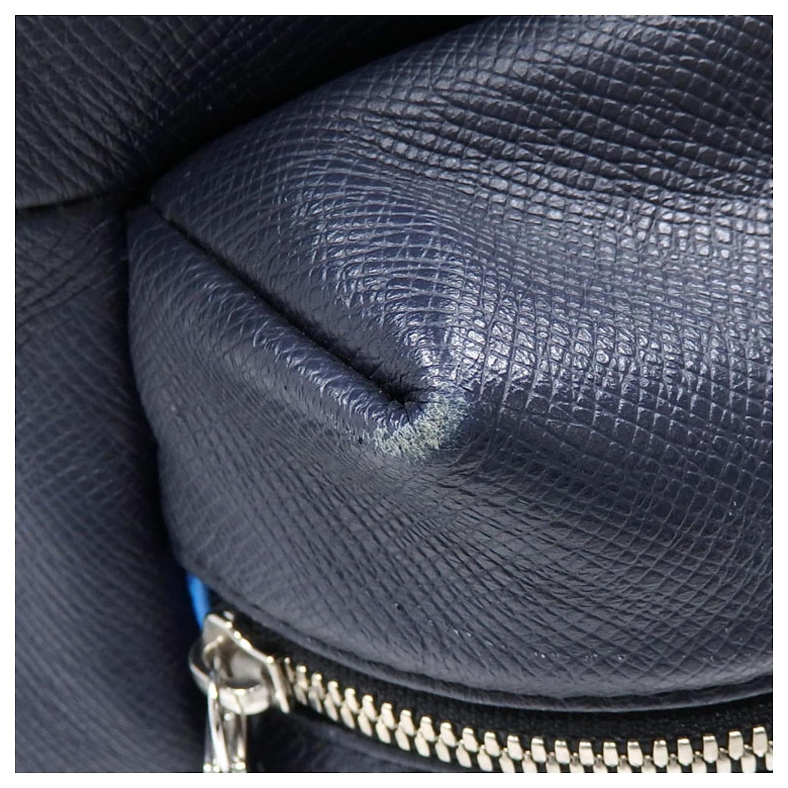 Découverte de Louis Vuitton Cuir Bleu Marine ref.796342 - Joli Closet