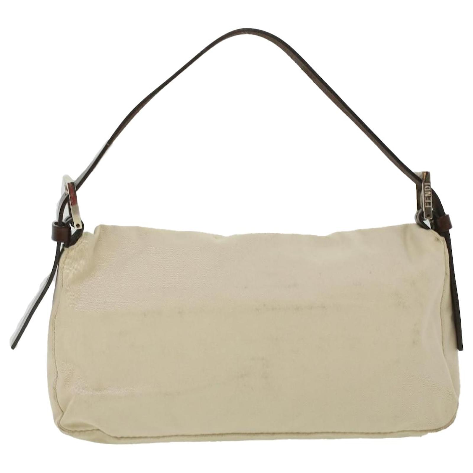 Fendi baguette Beige Cloth ref.798634 - Joli Closet