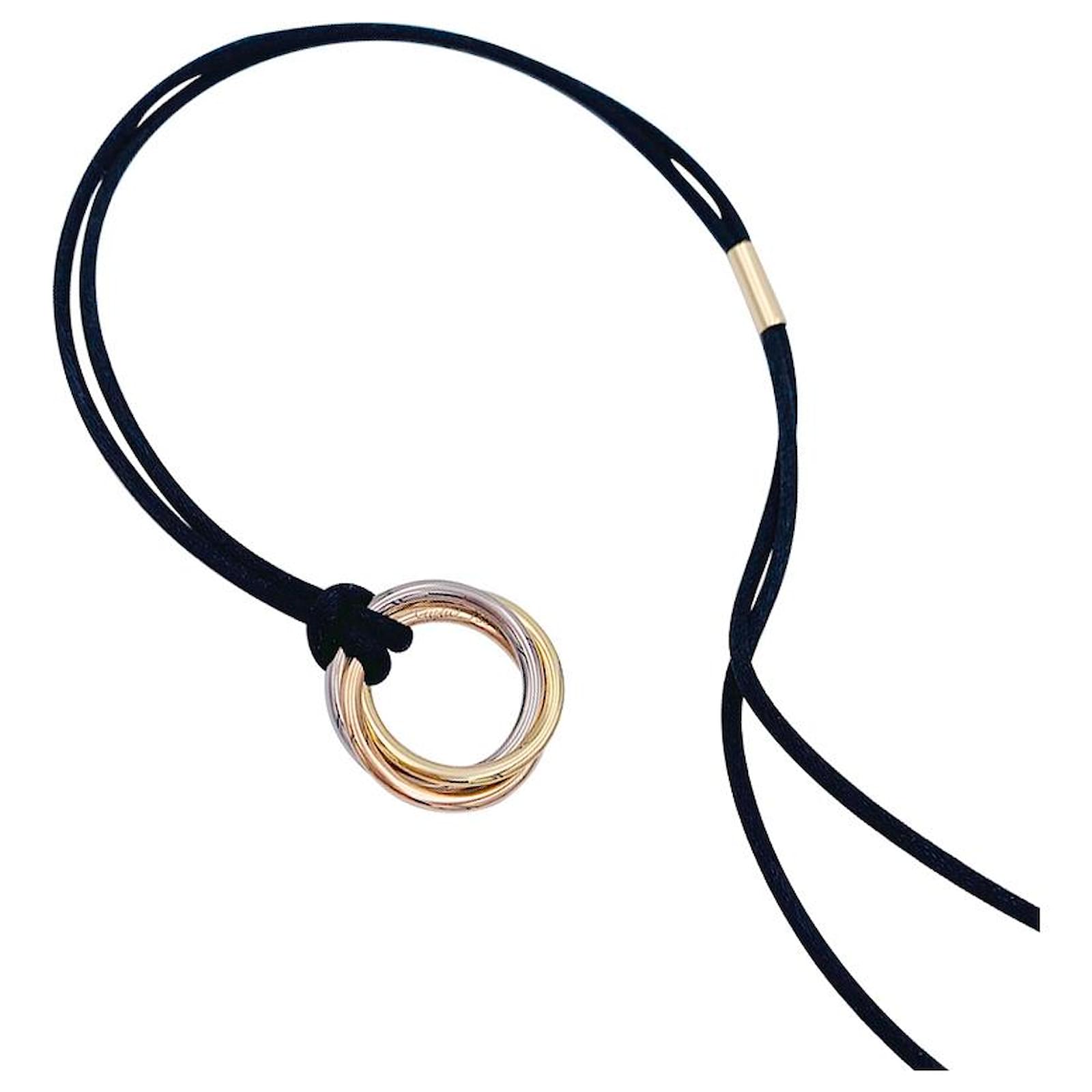 Collier Cartier, "Trinity", trois ors, diamants. Or blanc Or jaune Or ...