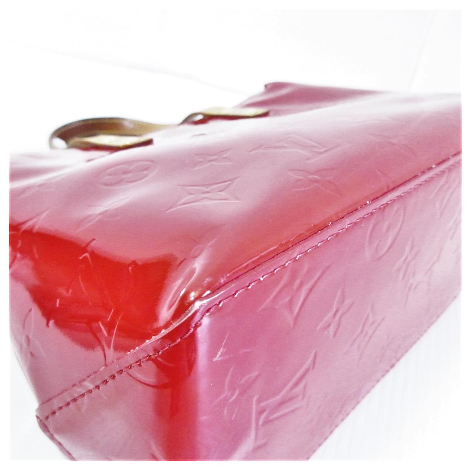 Louis Vuitton Reade Red Patent leather ref.802219 - Joli Closet