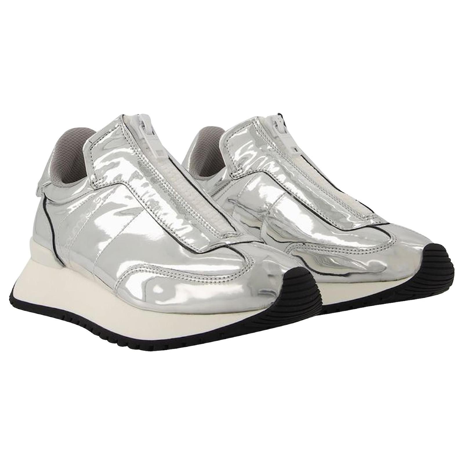 Courreges Mirror Zip Sneakers in Silver PVC Metallic Plastic ref.803353 ...